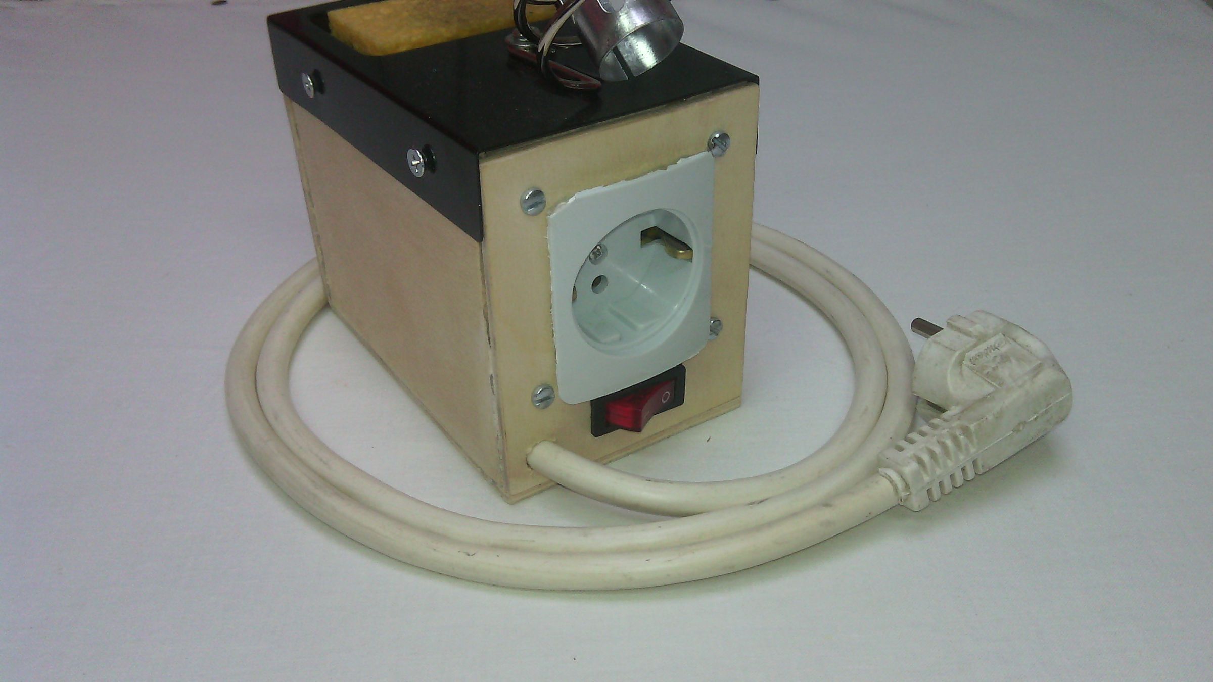 How to Make Soldering Station : 8 Steps (with Pictures) - Instructables