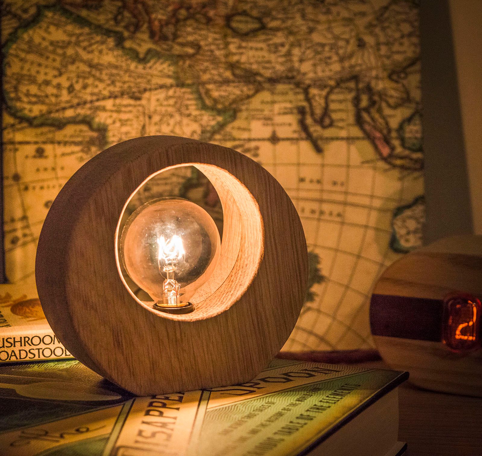 Tiny Oak Ring Lamp : 4 Steps (with Pictures) - Instructables