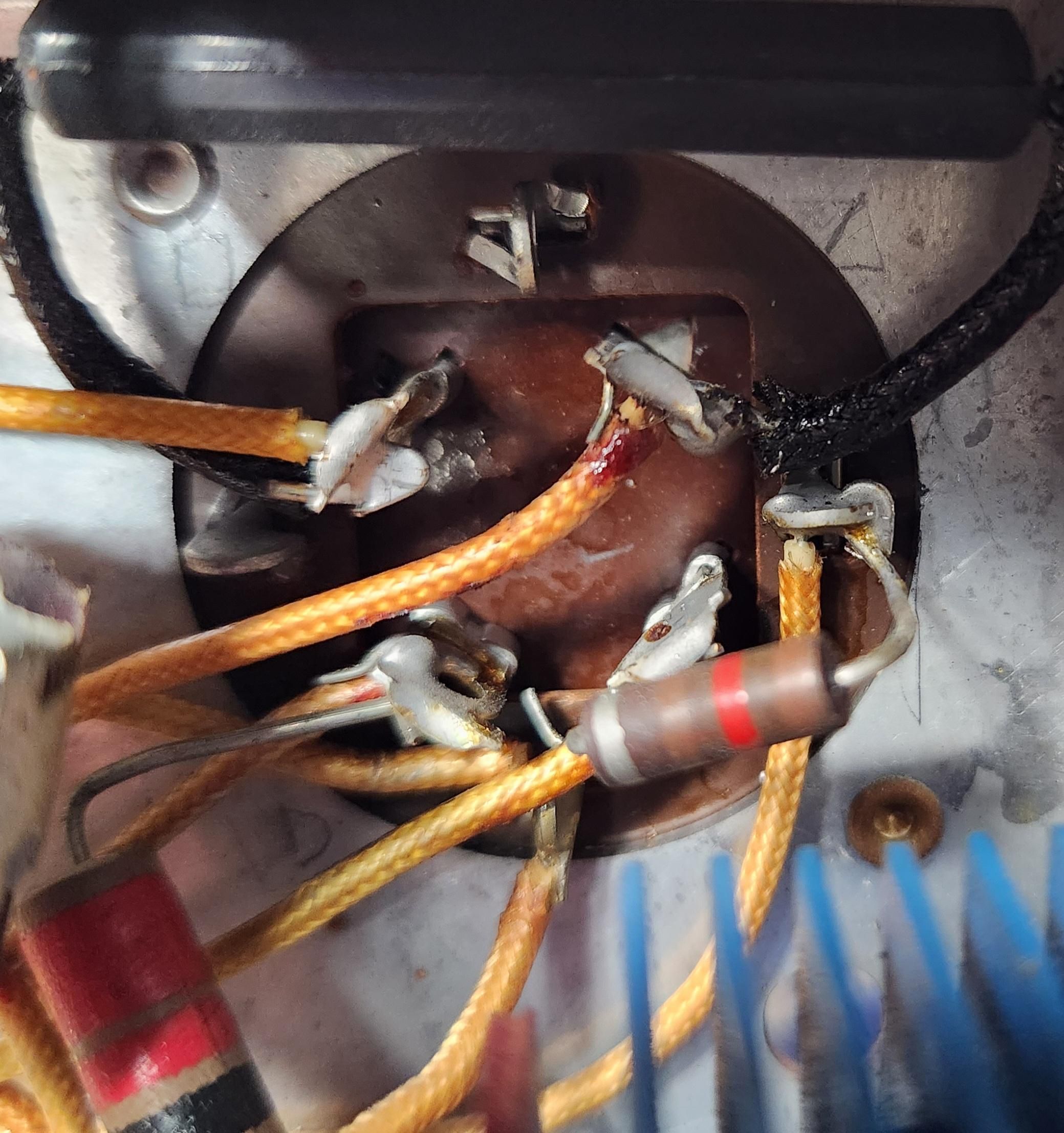 Tube Radio Capacitor Can Replacement : 6 Steps (with Pictures ...
