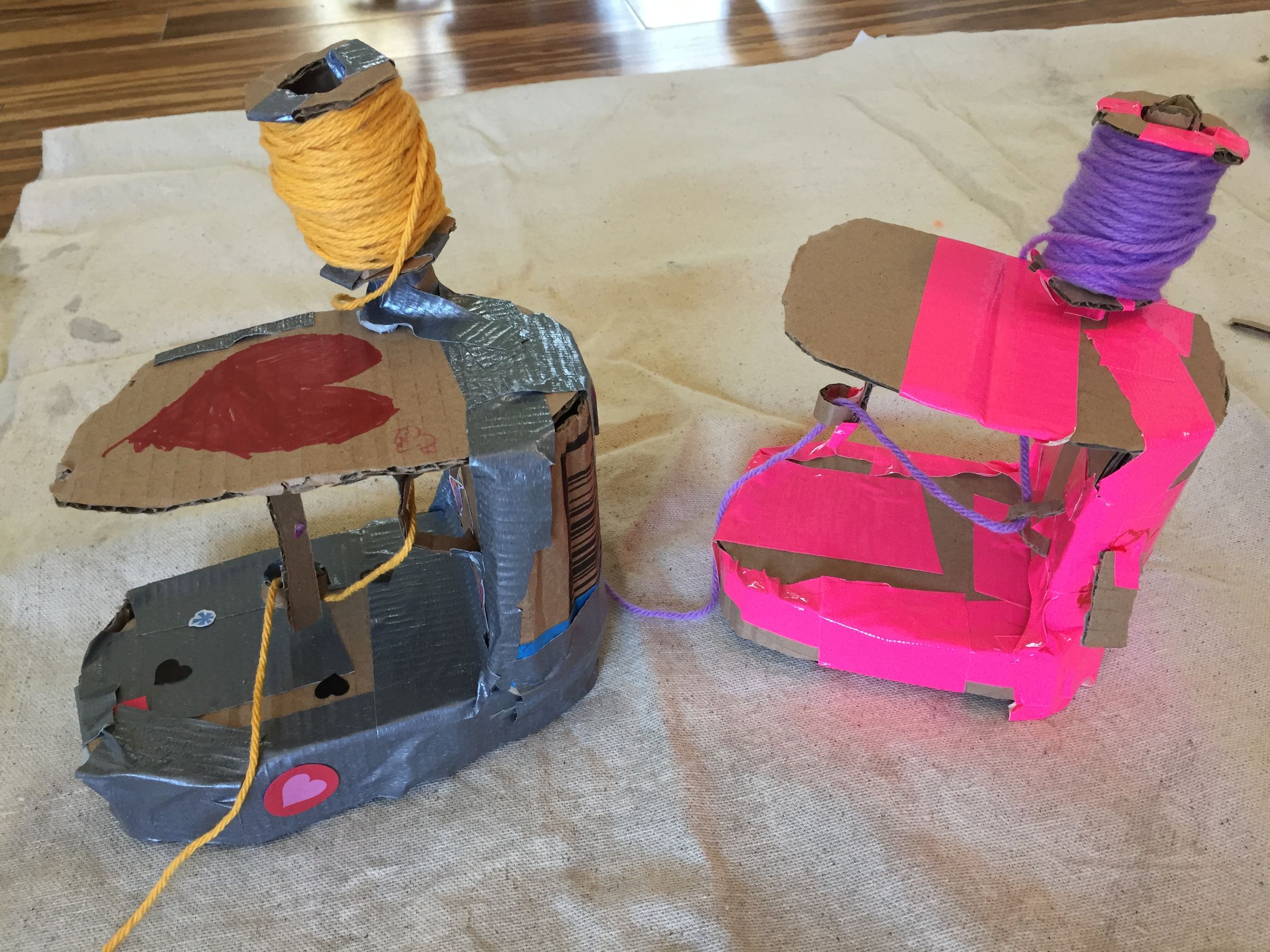 Toy Sewing Machine With Removable Thread Spool : 11 Steps (with ...