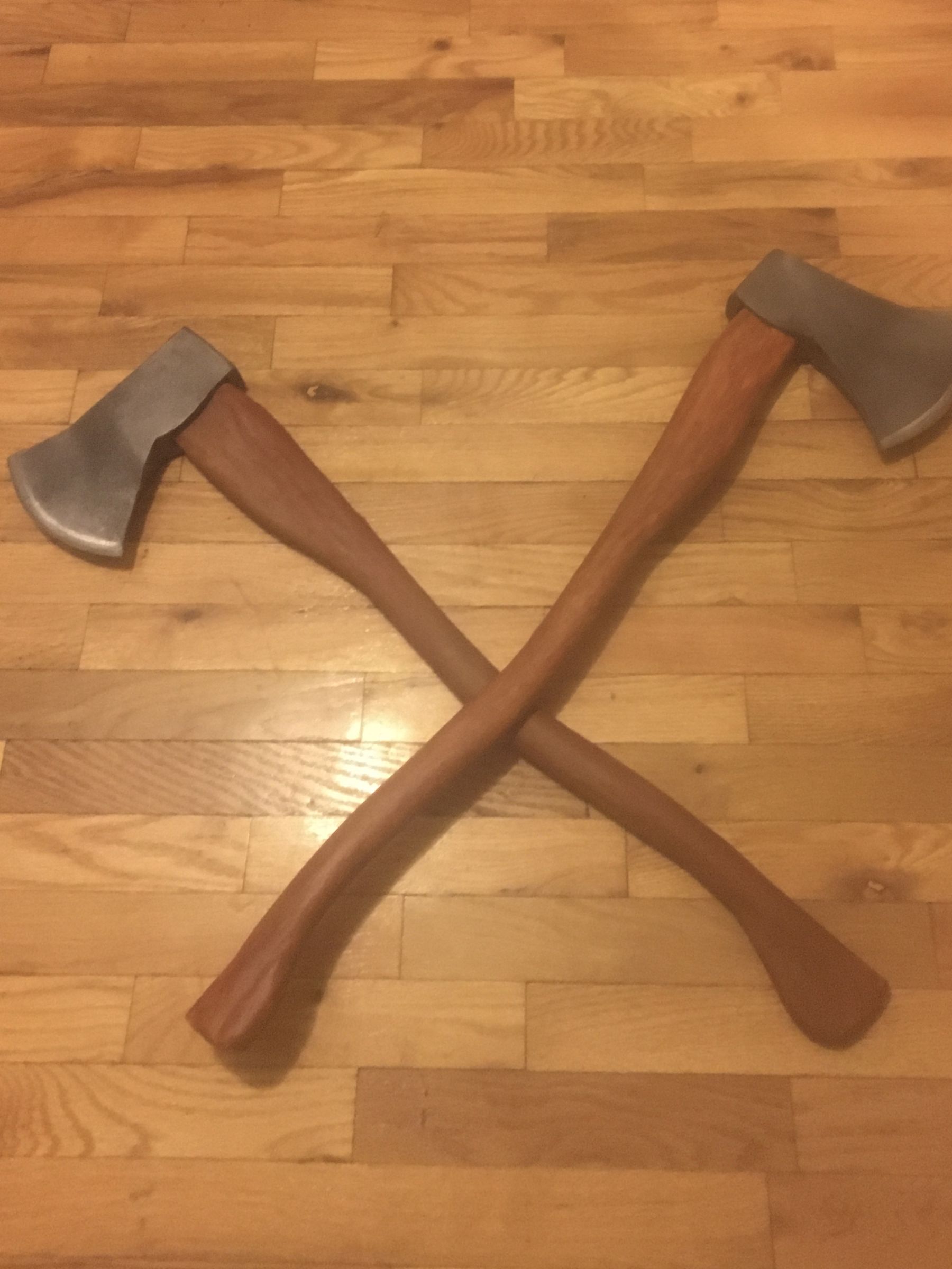How to Make a Prop Axe : 8 Steps - Instructables