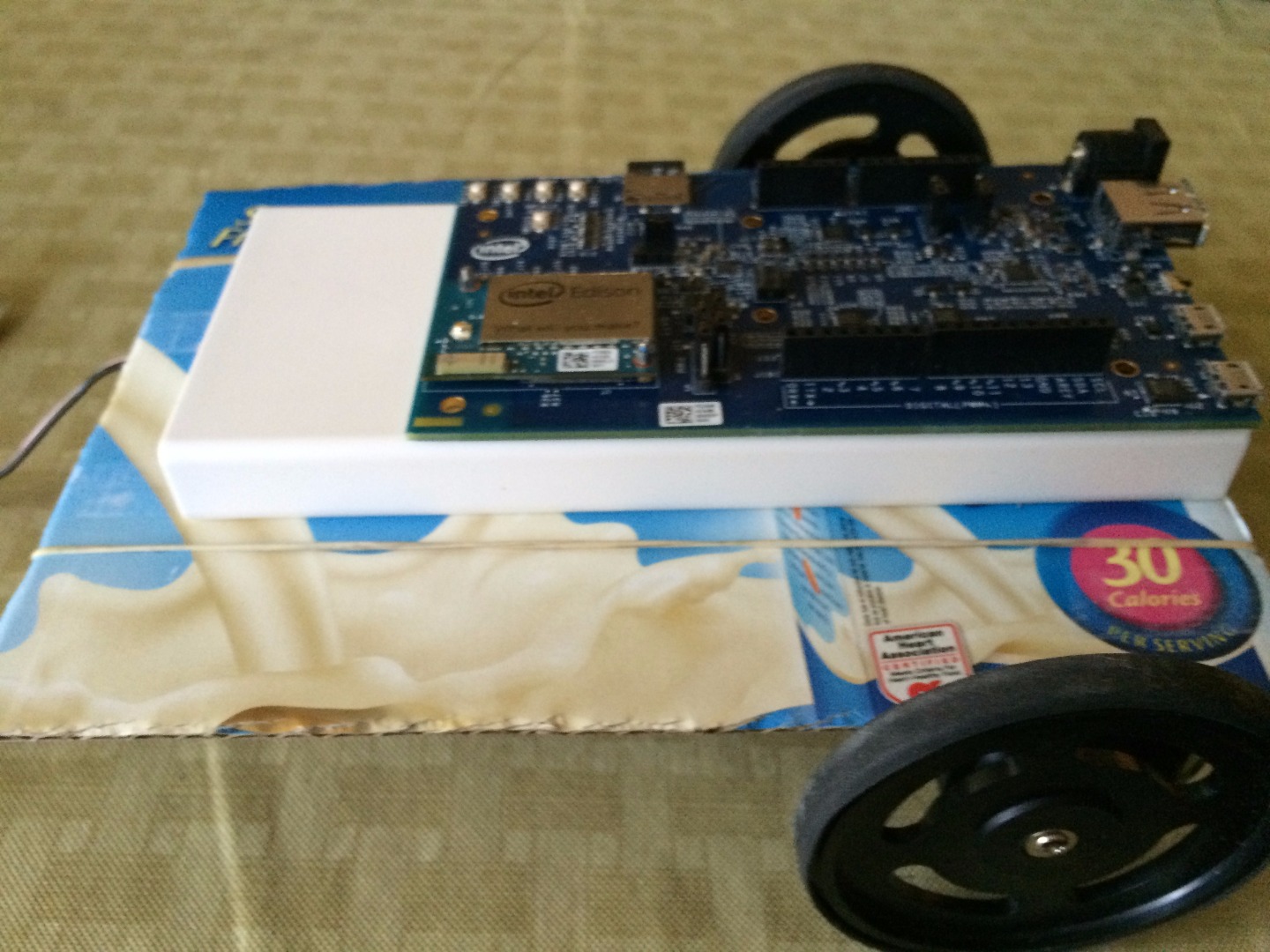 MCU-1: a Budget-conscious Intel Edison MCU Based Rover Toy Car. (Intel ...