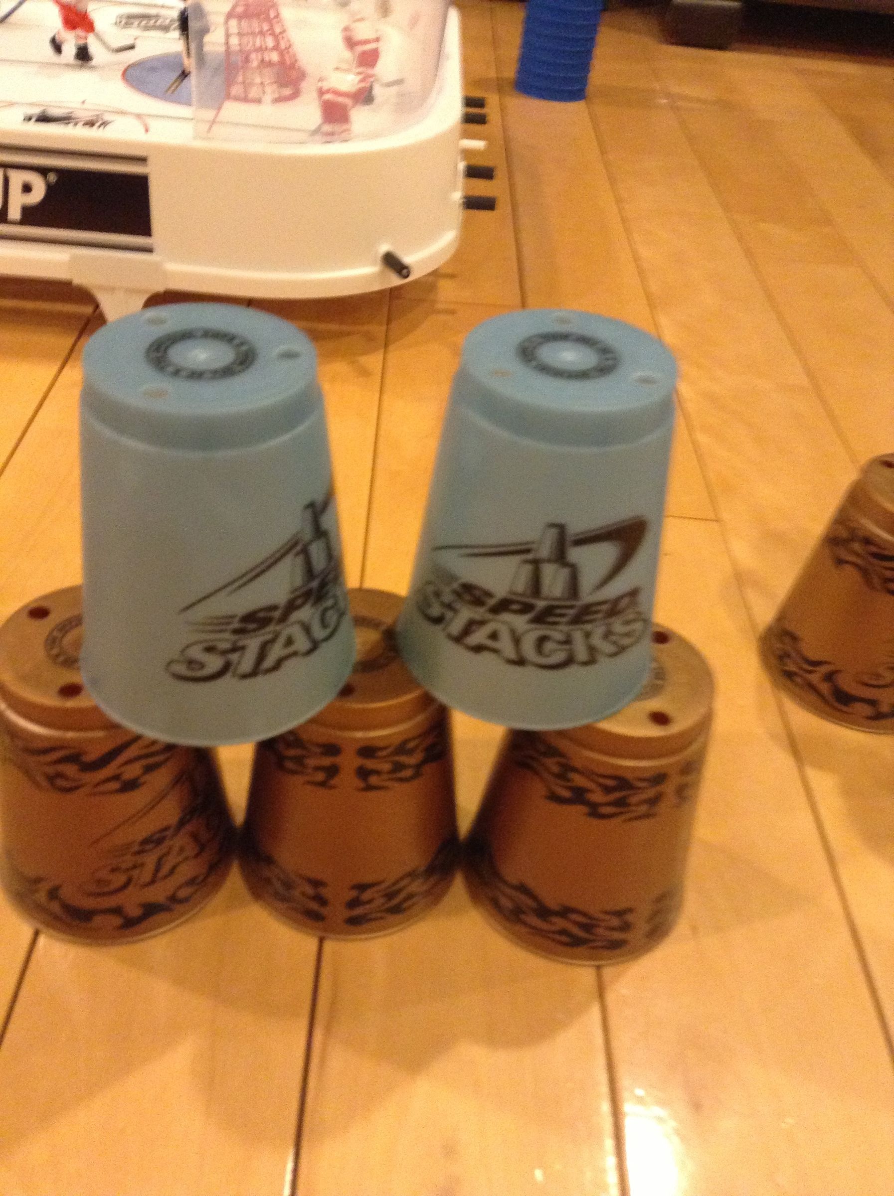 How to Cup Stack : 12 Steps - Instructables