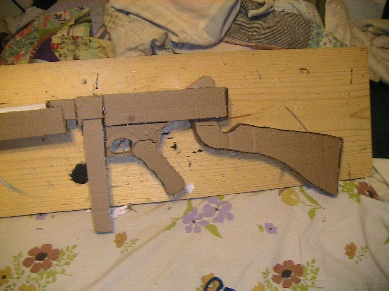 Cardboard M1 Thompson Machine Gun - Instructables