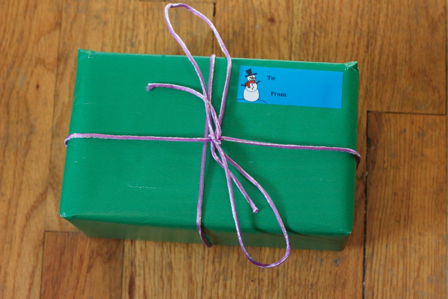 How to Properly Wrap a Present : 17 Steps (with Pictures) - Instructables