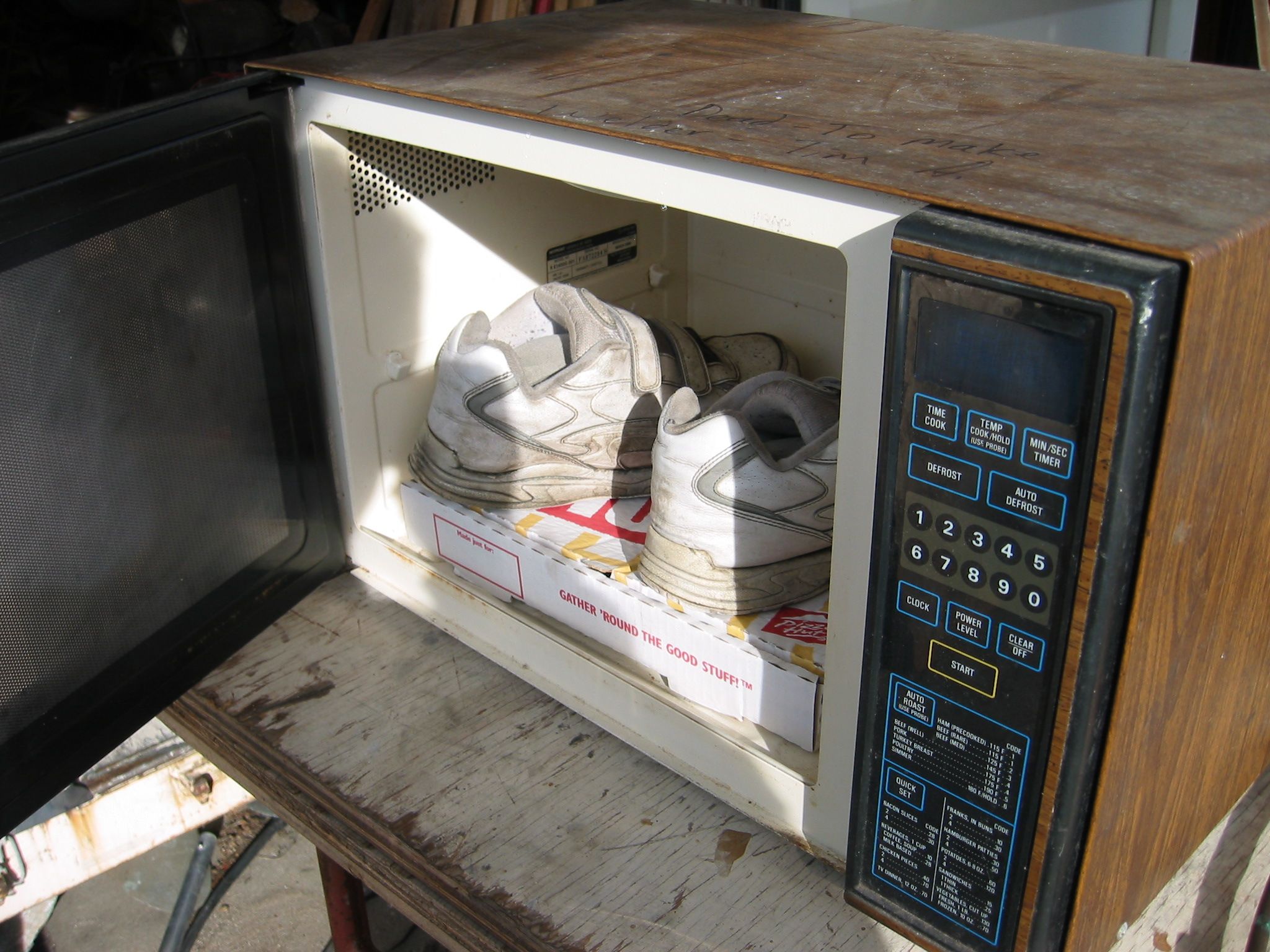 Build a Microwave Transformer Homemade Stick/Arc Welder : 12 Steps ...