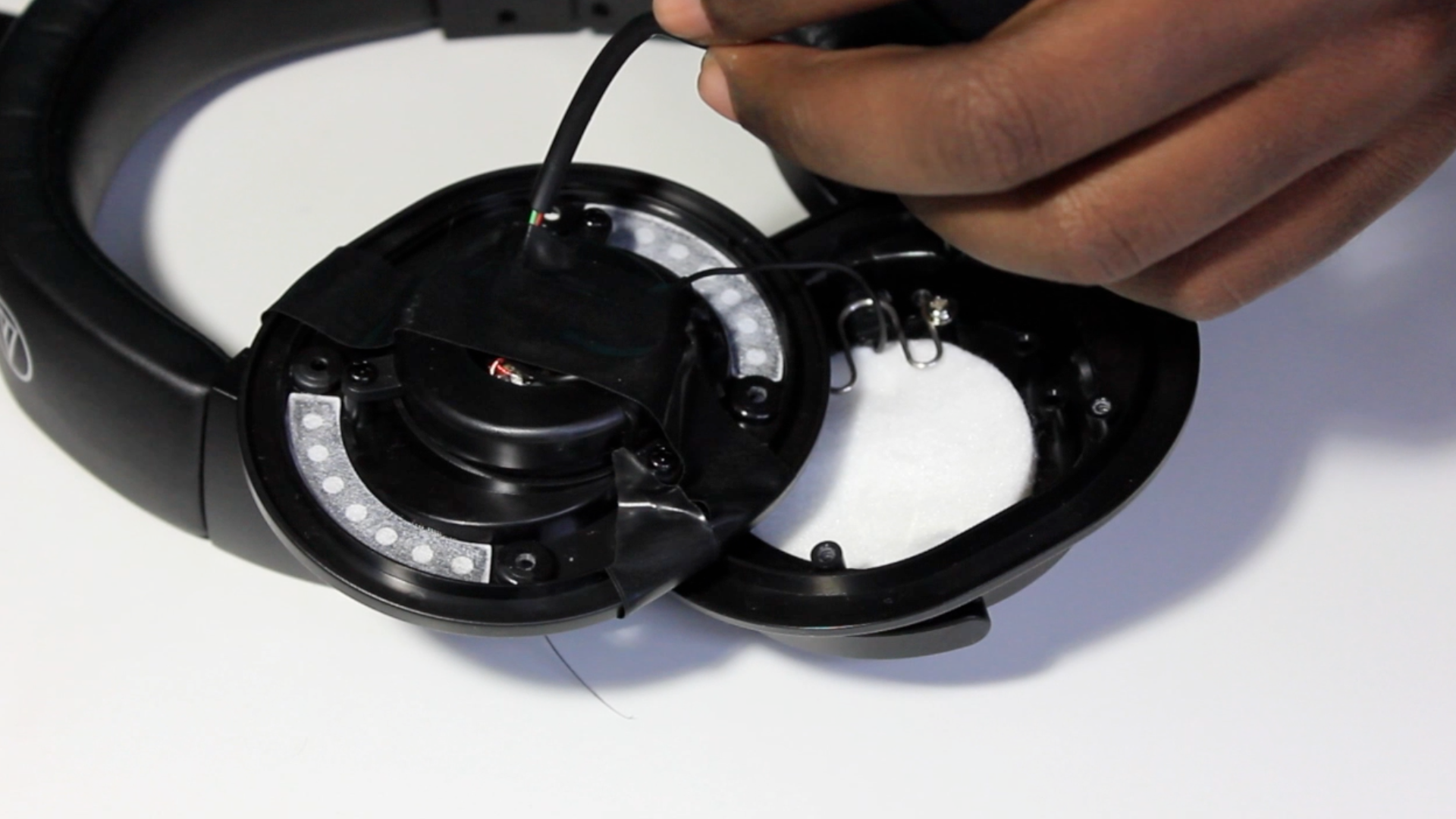 Audio Technica ATH M50s Removable Cable Mod : 6 Steps - Instructables