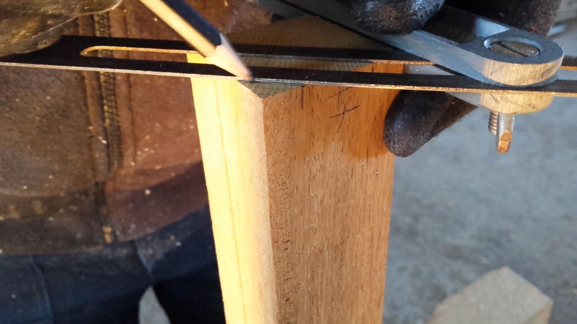 Impossible Dovetail Joint Puzzle : 5 Steps (with Pictures) - Instructables