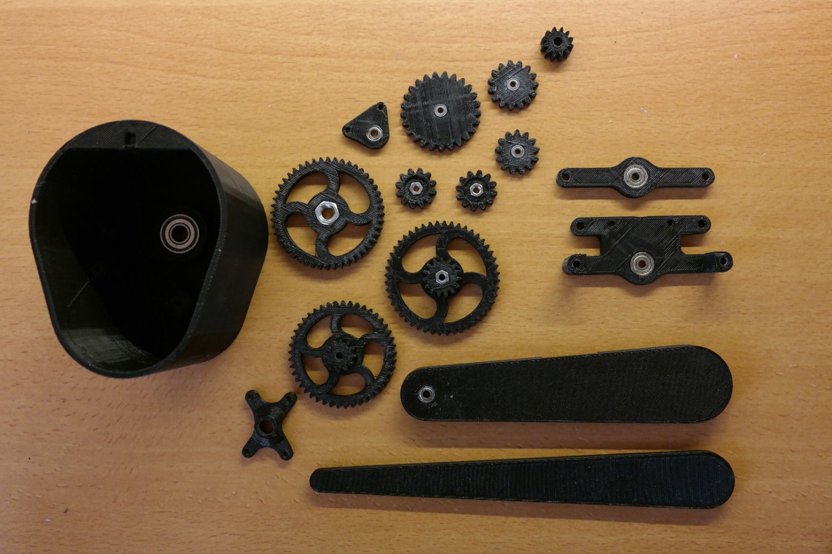 Hand in Hand Clock : 7 Steps (with Pictures) - Instructables