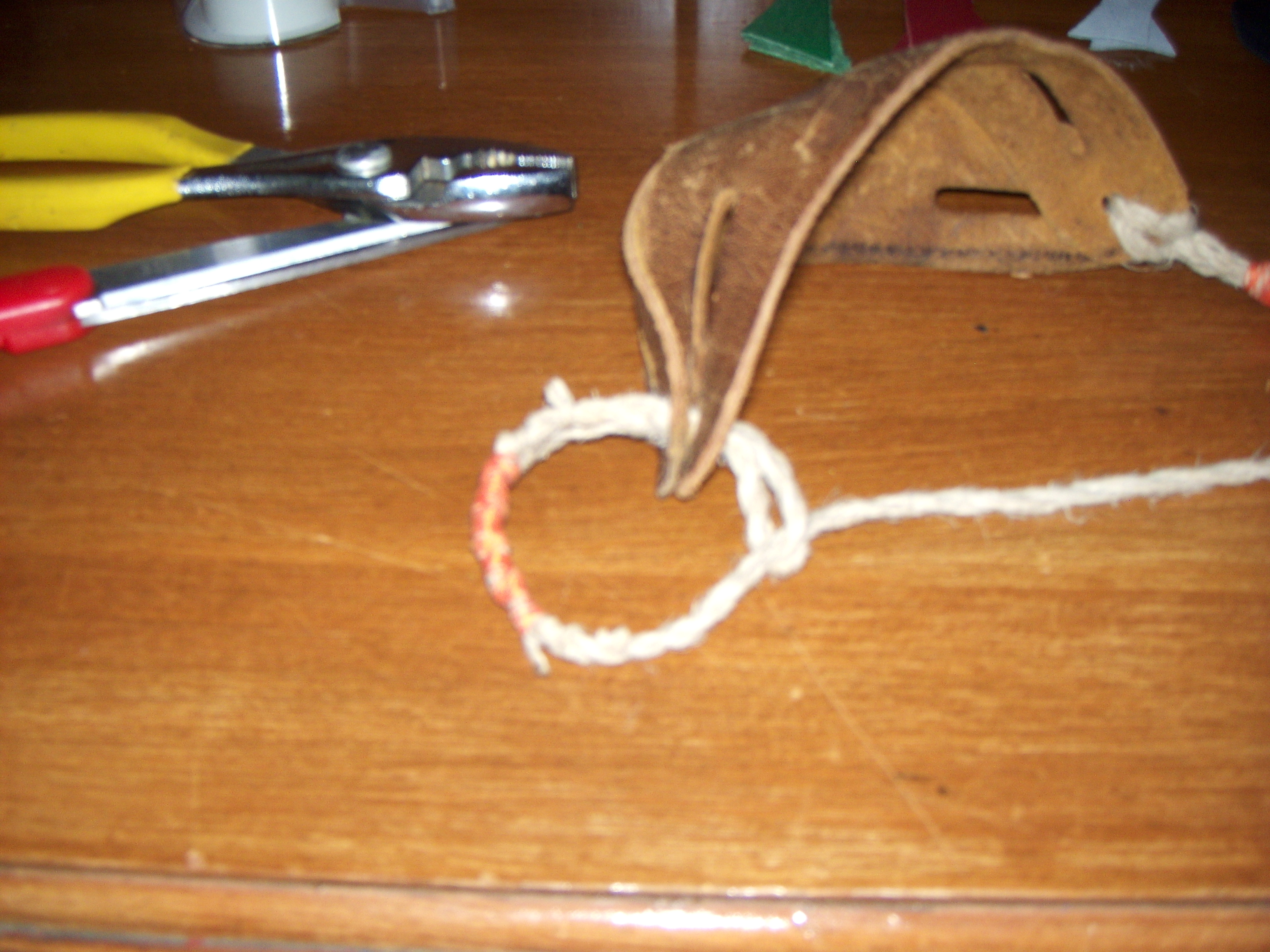 Traditional Sling : 6 Steps - Instructables