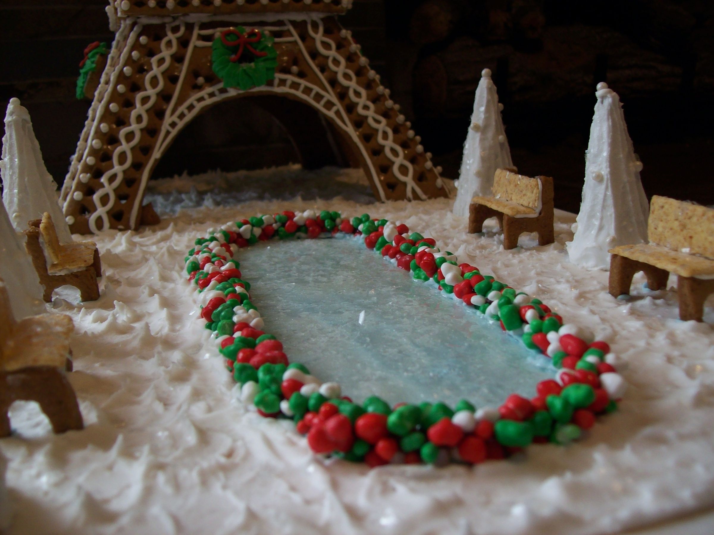 Eiffel Tower in Gingerbread (with Pictures) - Instructables