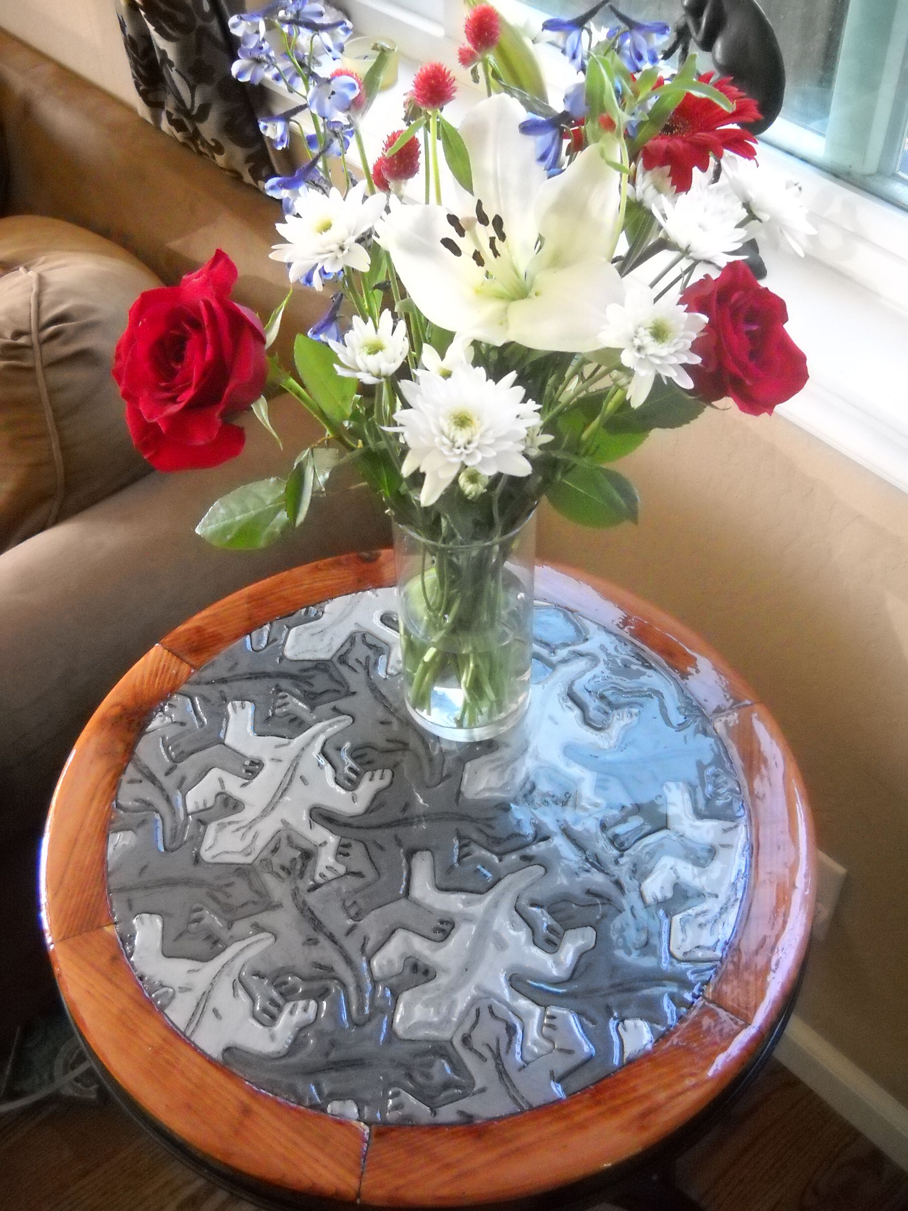 Make an MC Escher Reptiles Table : 11 Steps (with Pictures) - Instructables