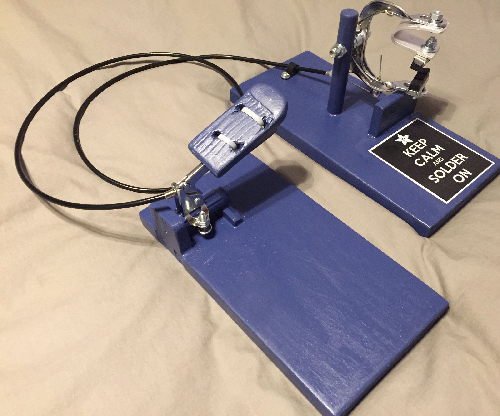 Foot Activated Opposable Thumb Third Hand Clamping Device : 4 Steps ...