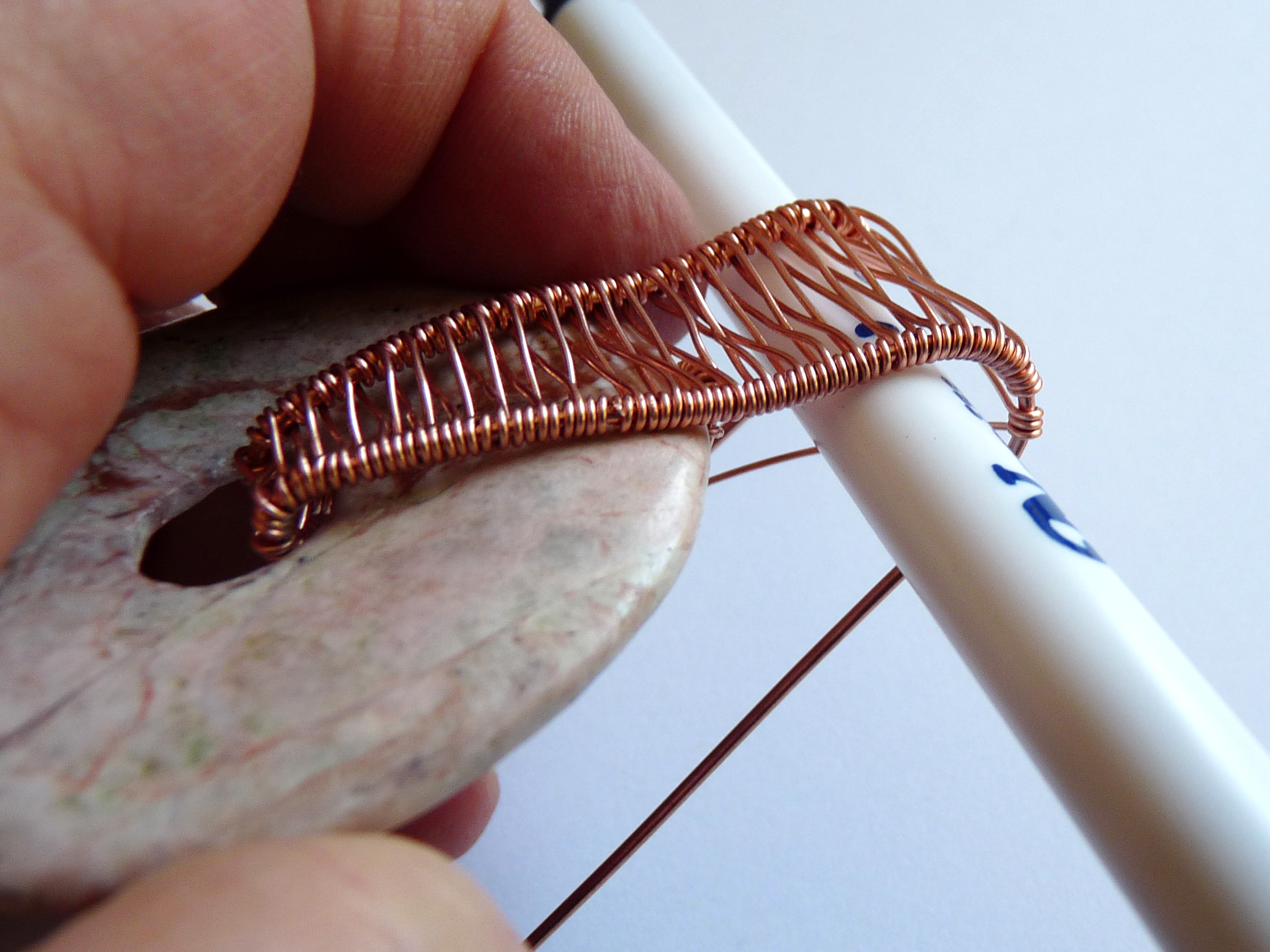 Woven Wire Bail Gemstone Pendant : 24 Steps (with Pictures) - Instructables