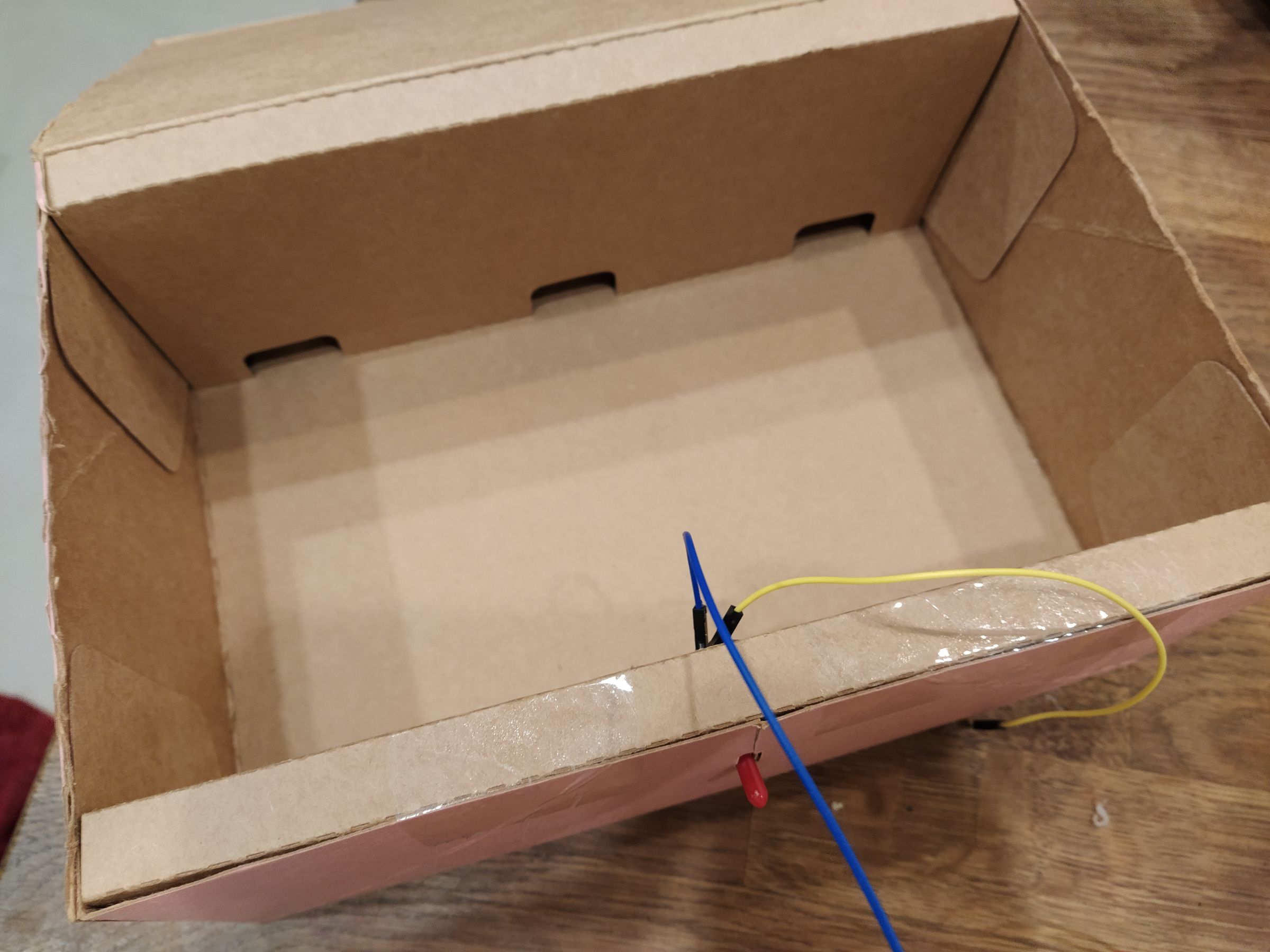 Real Useless Box : 6 Steps - Instructables