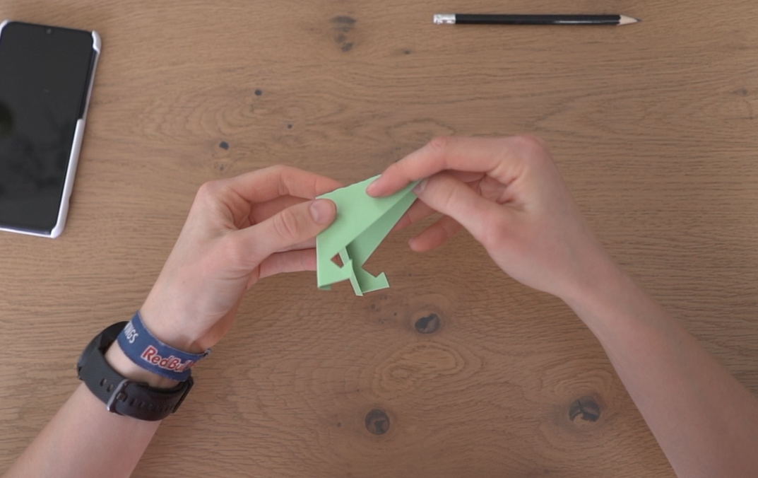 1-Minute Cardboard Phone Stand (no Glue) : 8 Steps (with Pictures ...