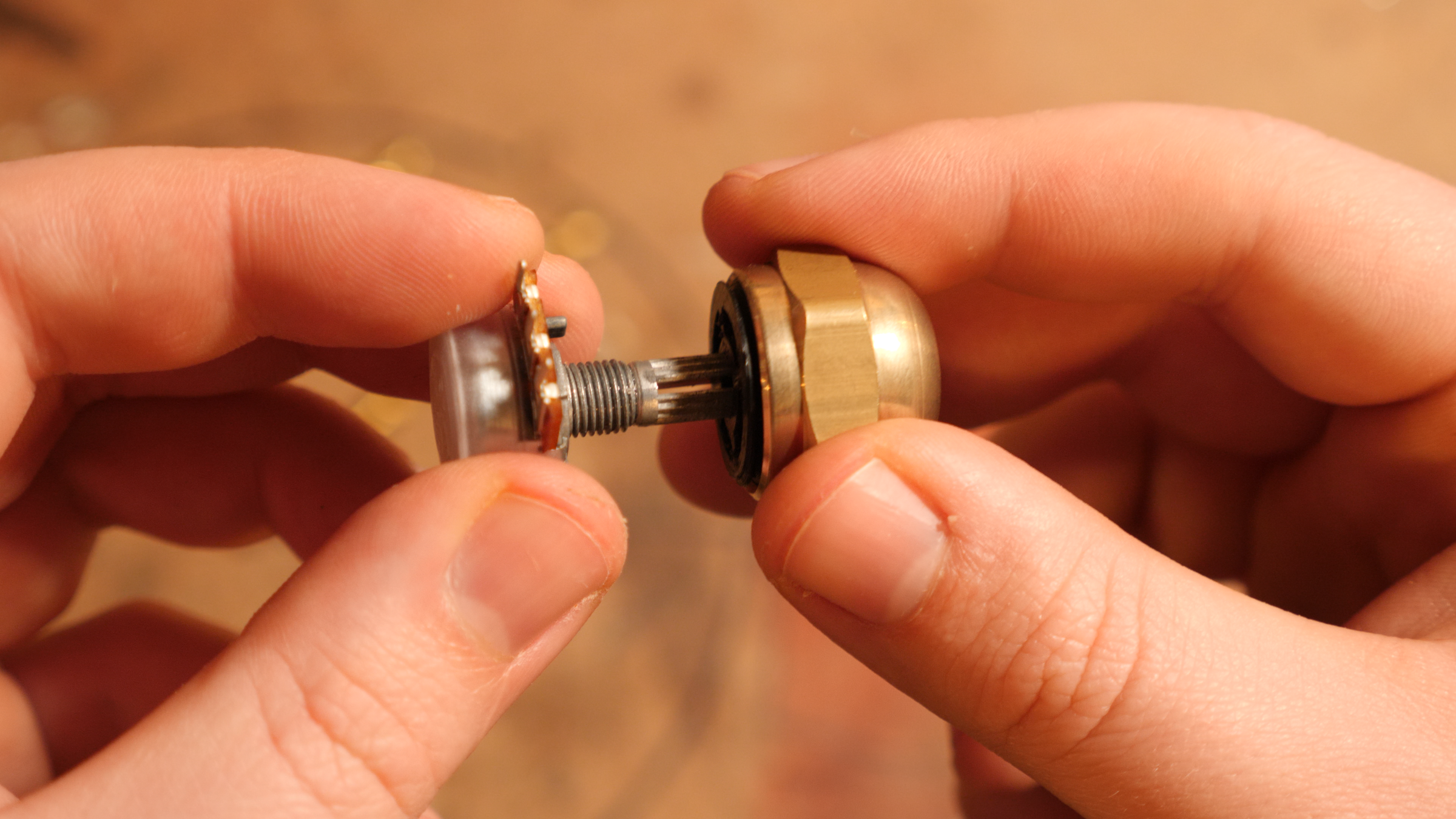 Converting Brass Hardware Into Potentiometer Knobs With 3D Printing : 6 ...