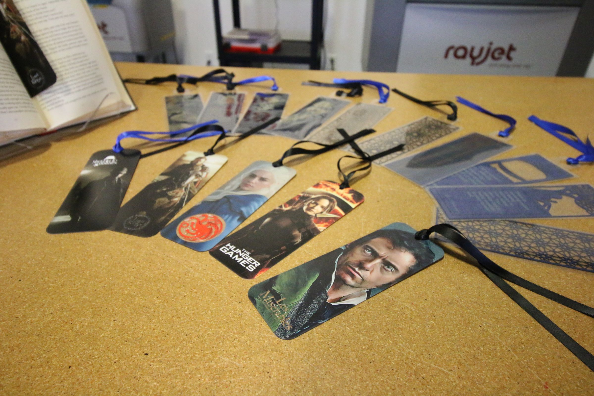 Laser Cut Bookmarks : 10 Steps (with Pictures) - Instructables