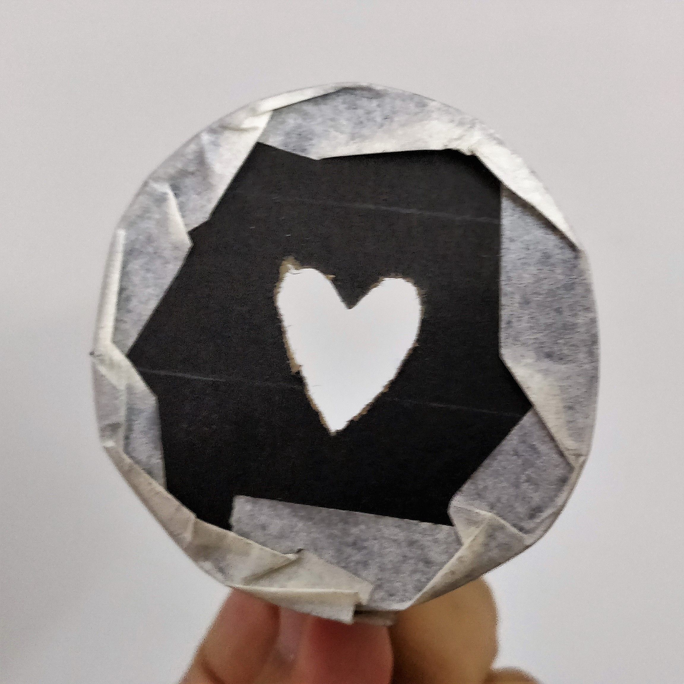 How to Get Heart-shaped Bokeh In-camera : 6 Steps (with Pictures ...