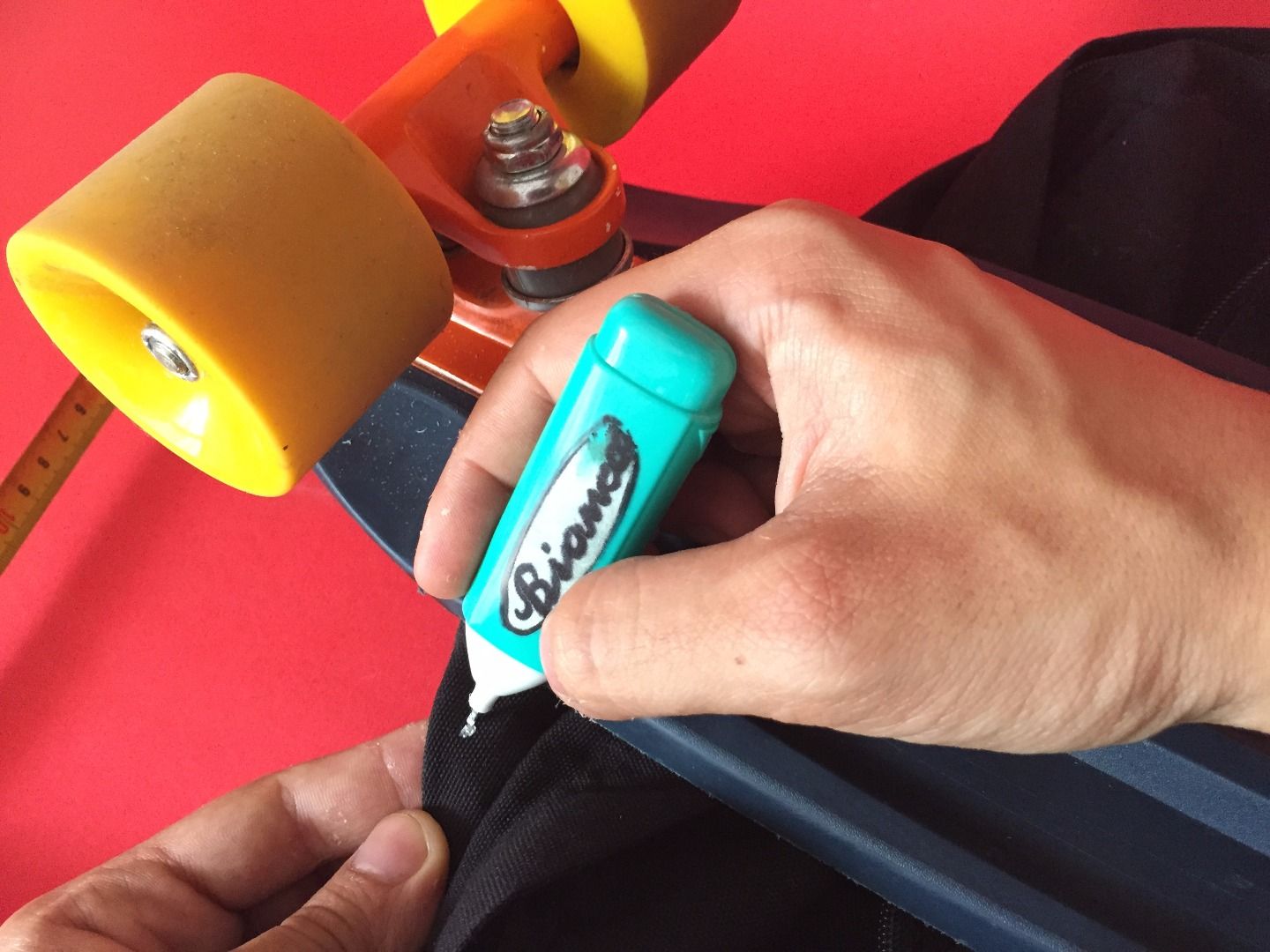 DIY Pennyboard Backpack : 11 Steps (with Pictures) - Instructables