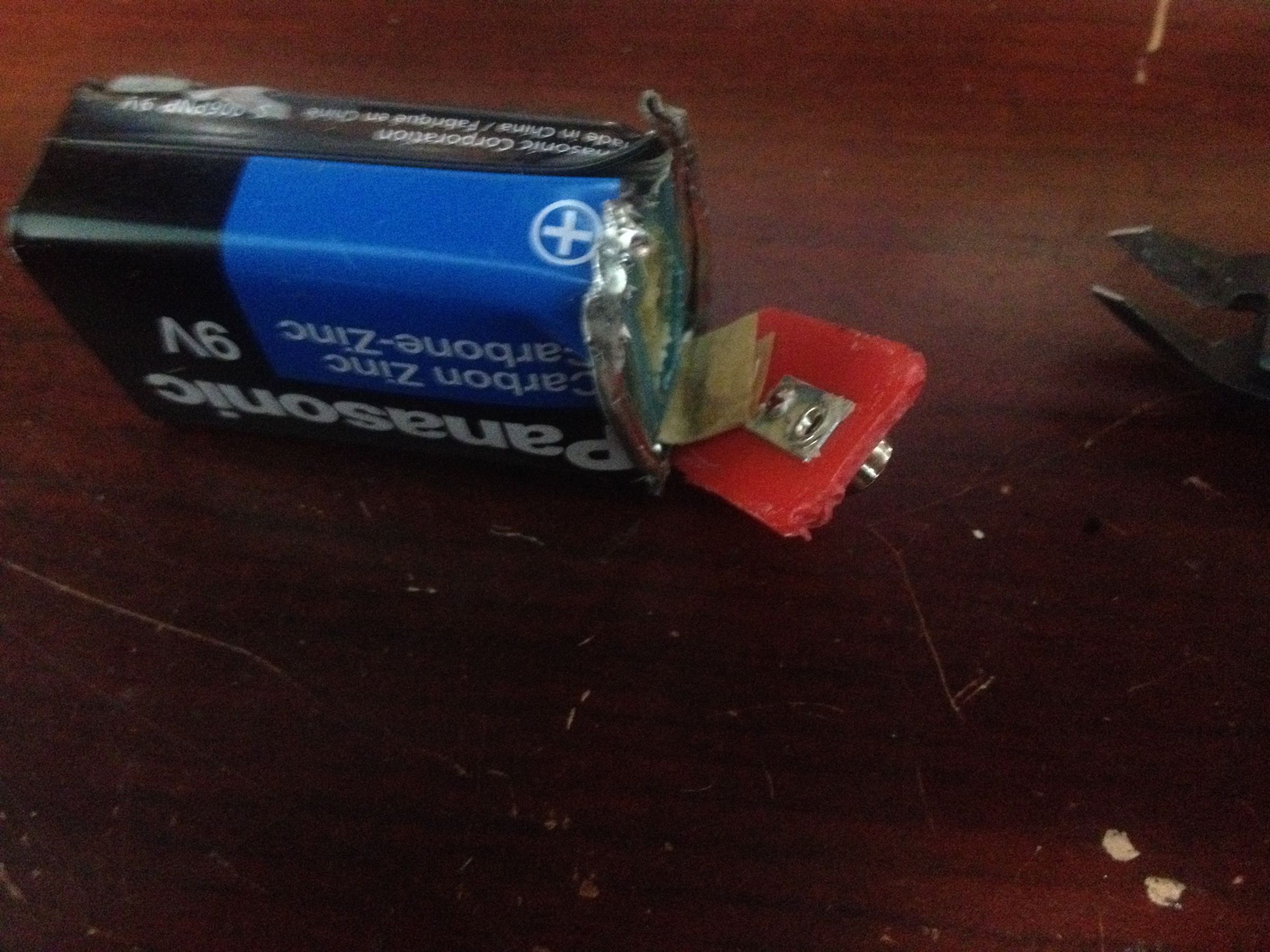 DIY 9 Volt Battery Clip : 5 Steps - Instructables