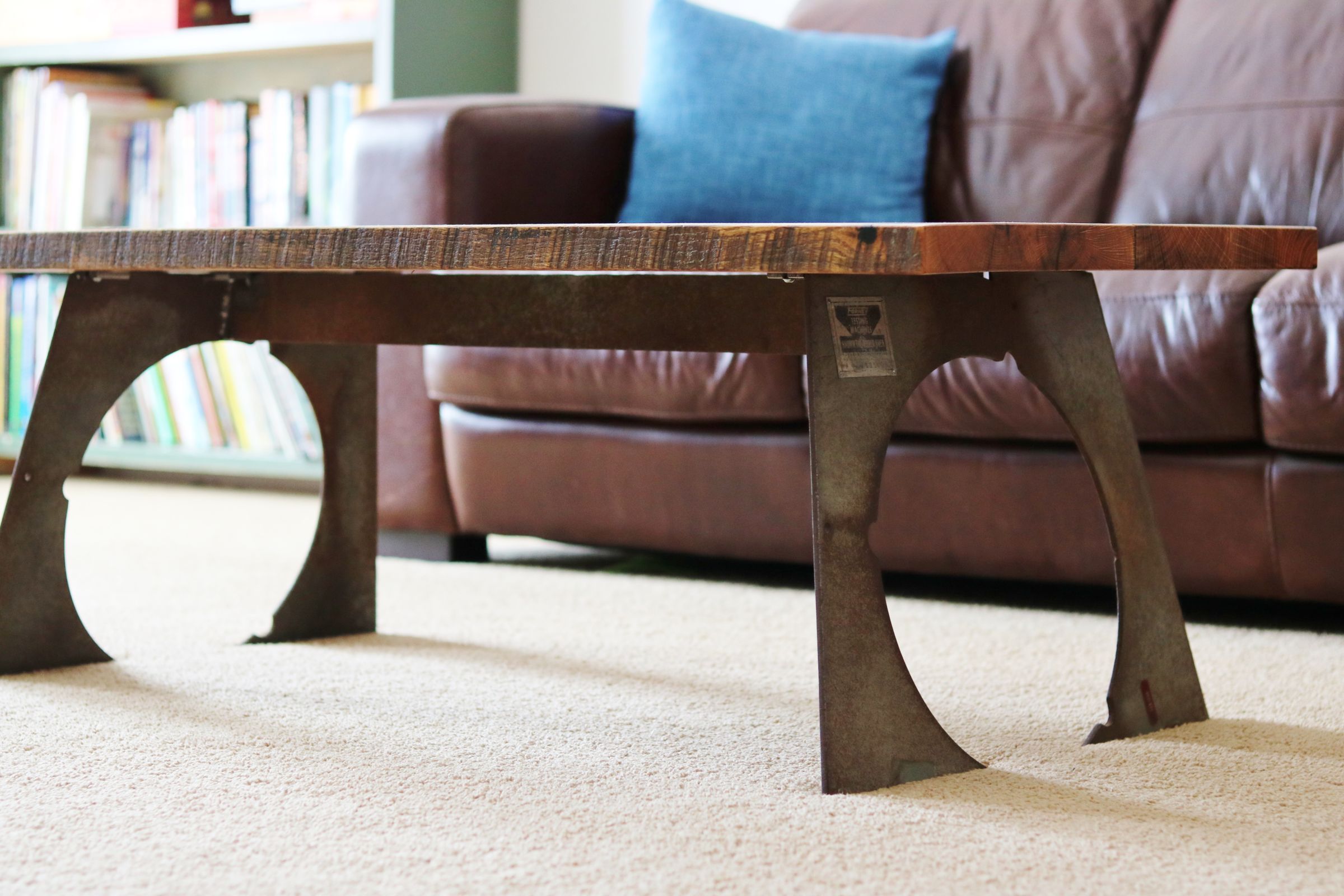 Industrial Scrap Coffee Table : 20 Steps (with Pictures) - Instructables