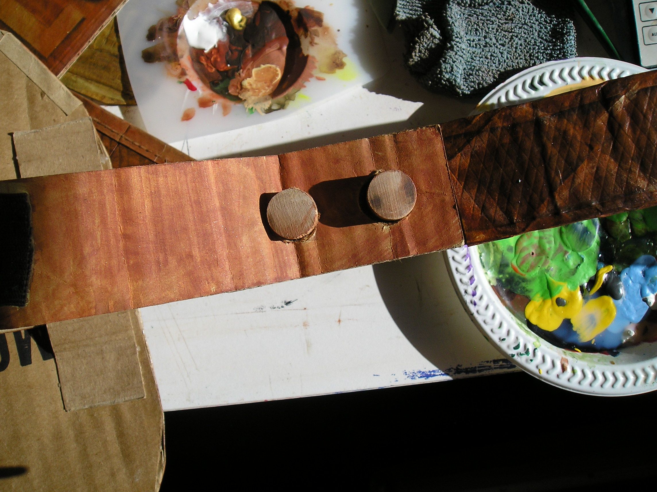 A Belt and Holster Made of Cardboard : 10 Steps - Instructables