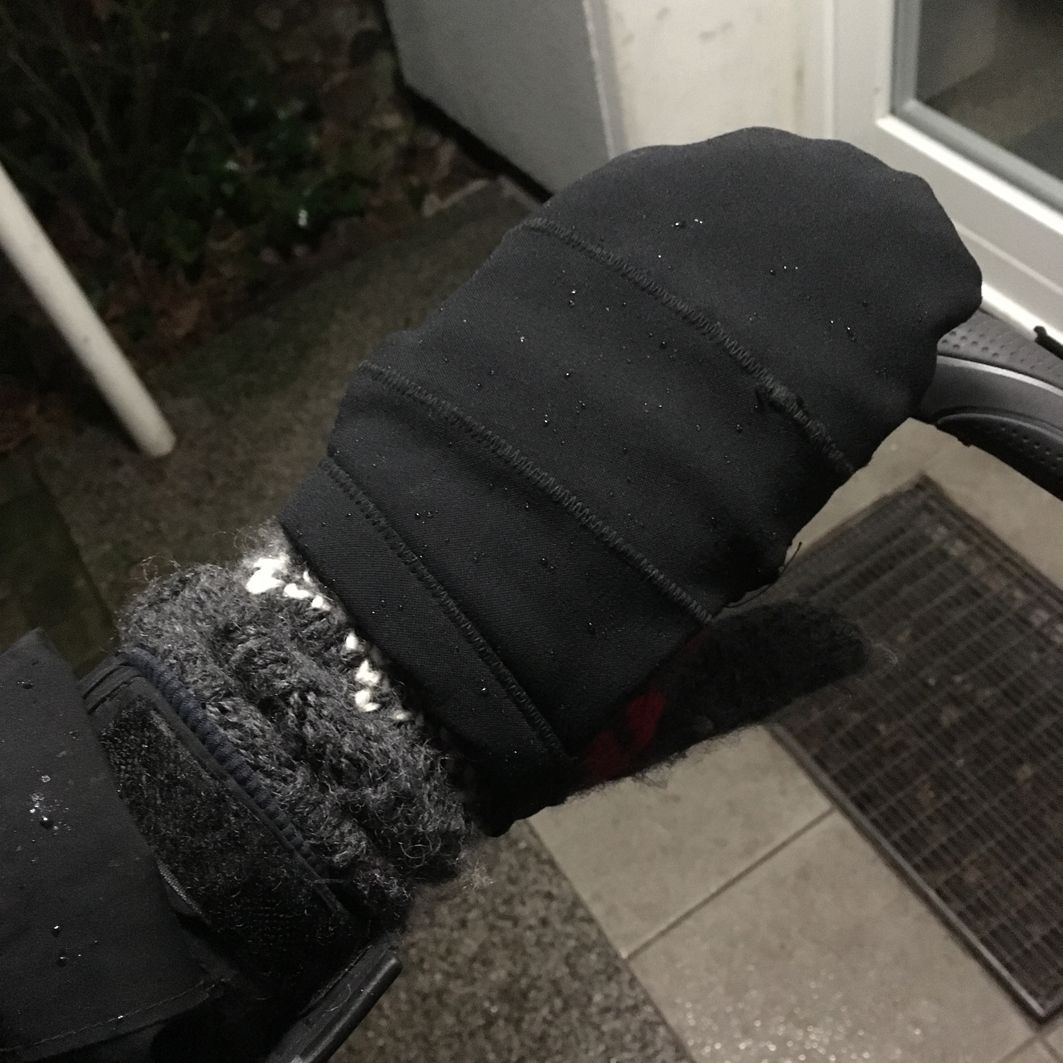Turn Your Gloves Into Temporary Mittens : 7 Steps (with Pictures ...