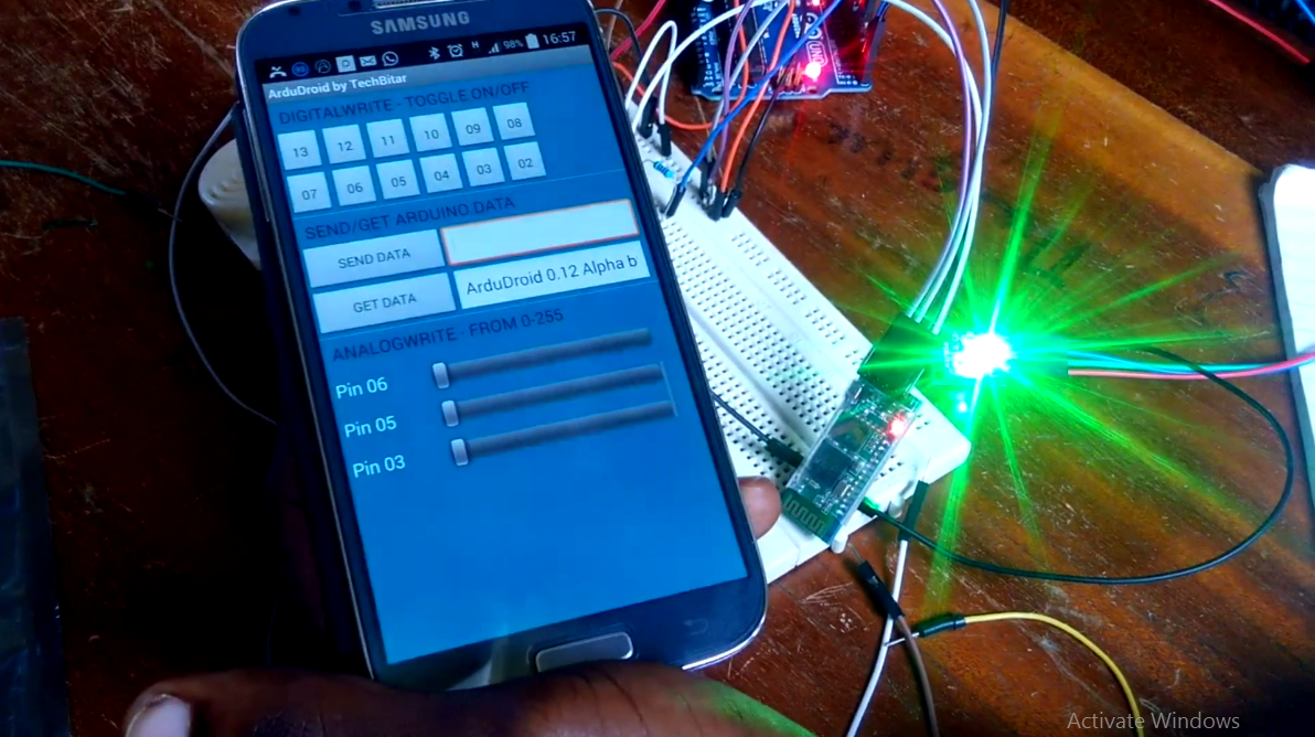 'DIY' Using the Arduino Uno and HC-05 Bluetooth Module With ArduDroid ...