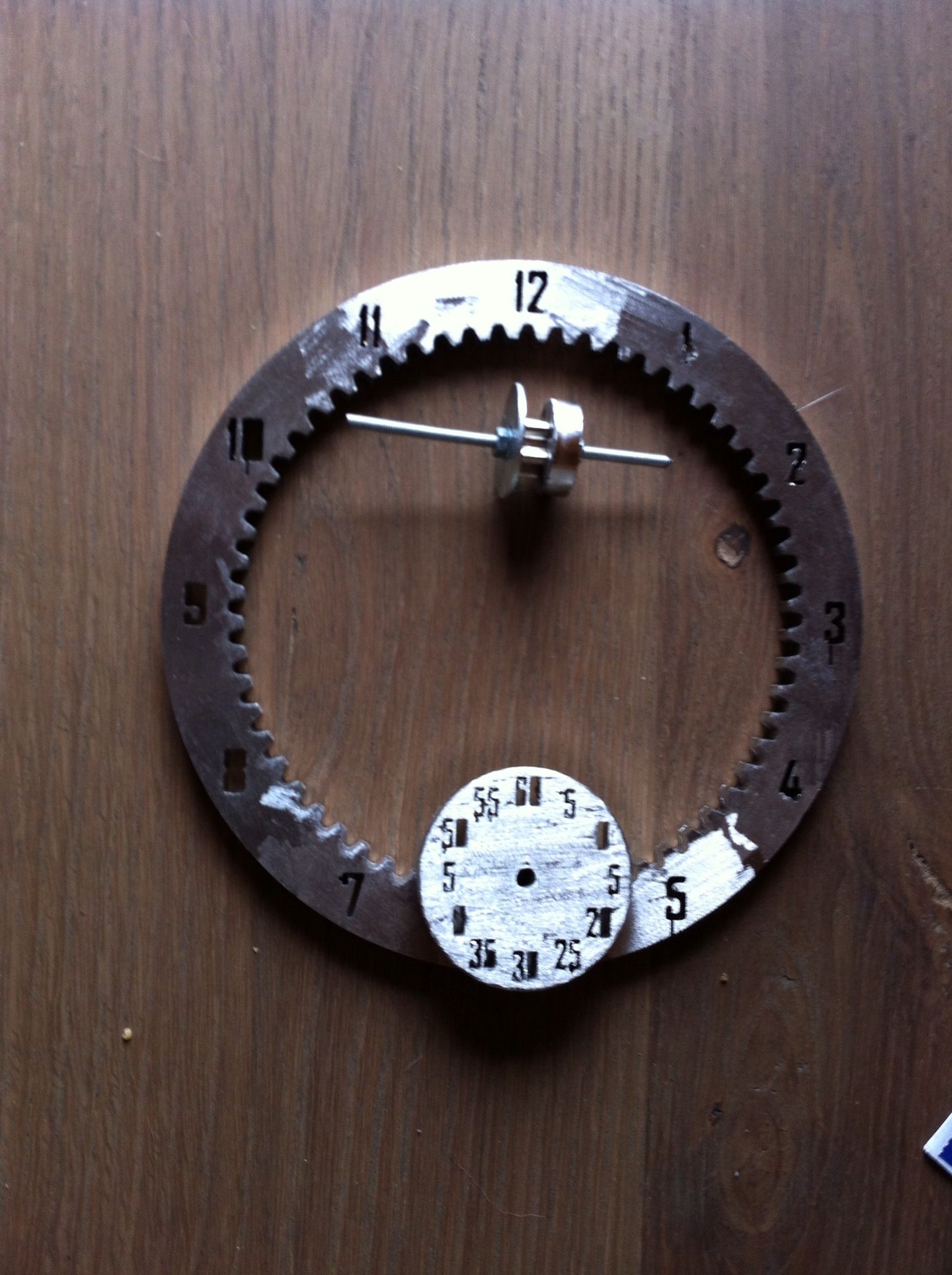 3D Printed Hanging Internal Gear Clock - Instructables