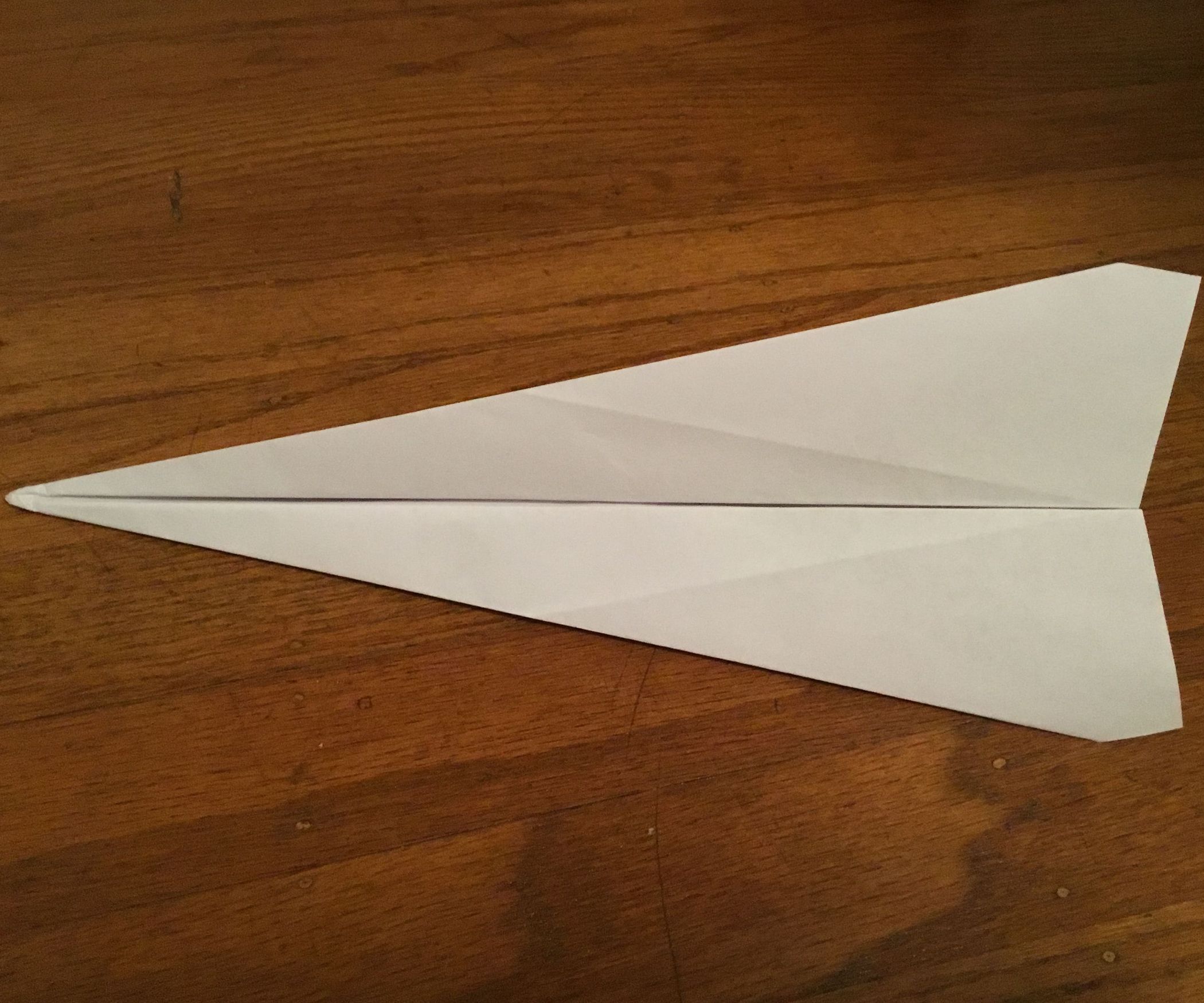 A Simple Paper Airplane : 7 Steps - Instructables