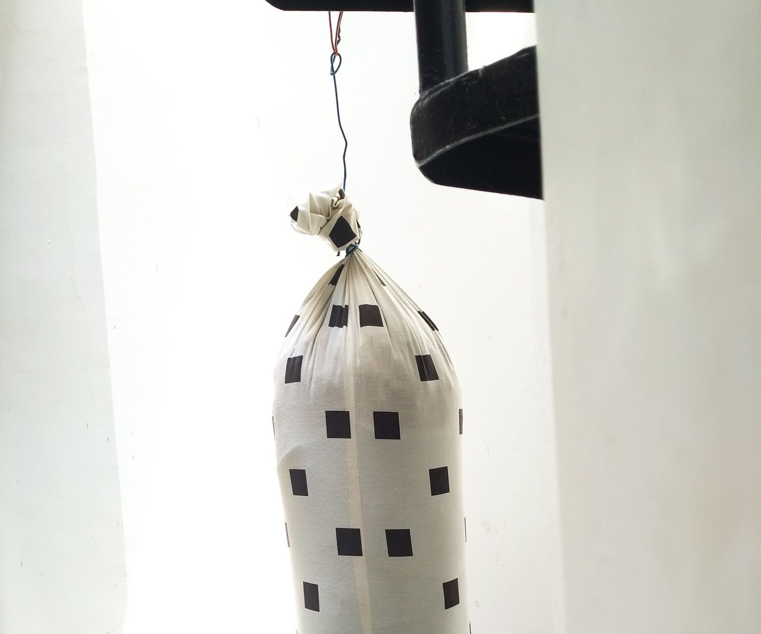Punching Bag From Unused Item : 4 Steps (with Pictures) - Instructables