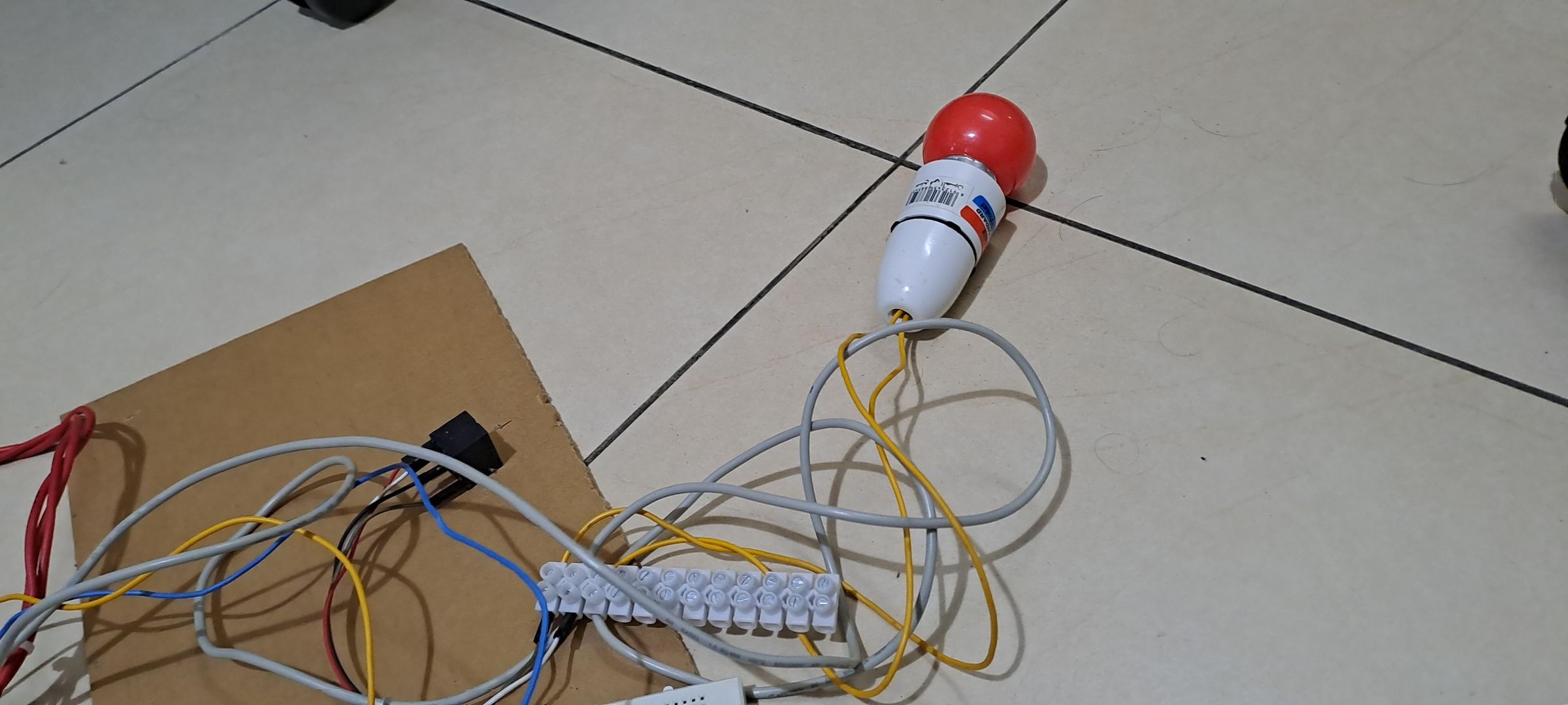 Simple Circuit With One Mosfet to Control Lamp Using Proximity Switch ...