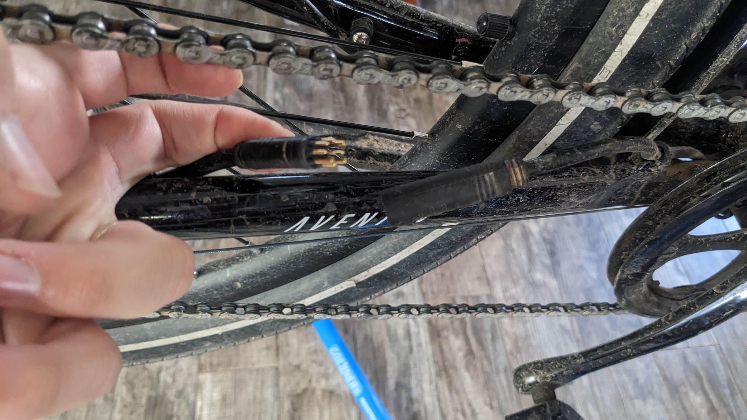 How to Install the Aventon Throttle Control Unit : 5 Steps - Instructables