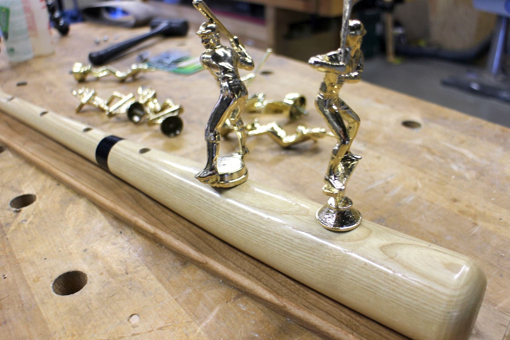Upcycled Trophy Hanger : 12 Steps (with Pictures) - Instructables