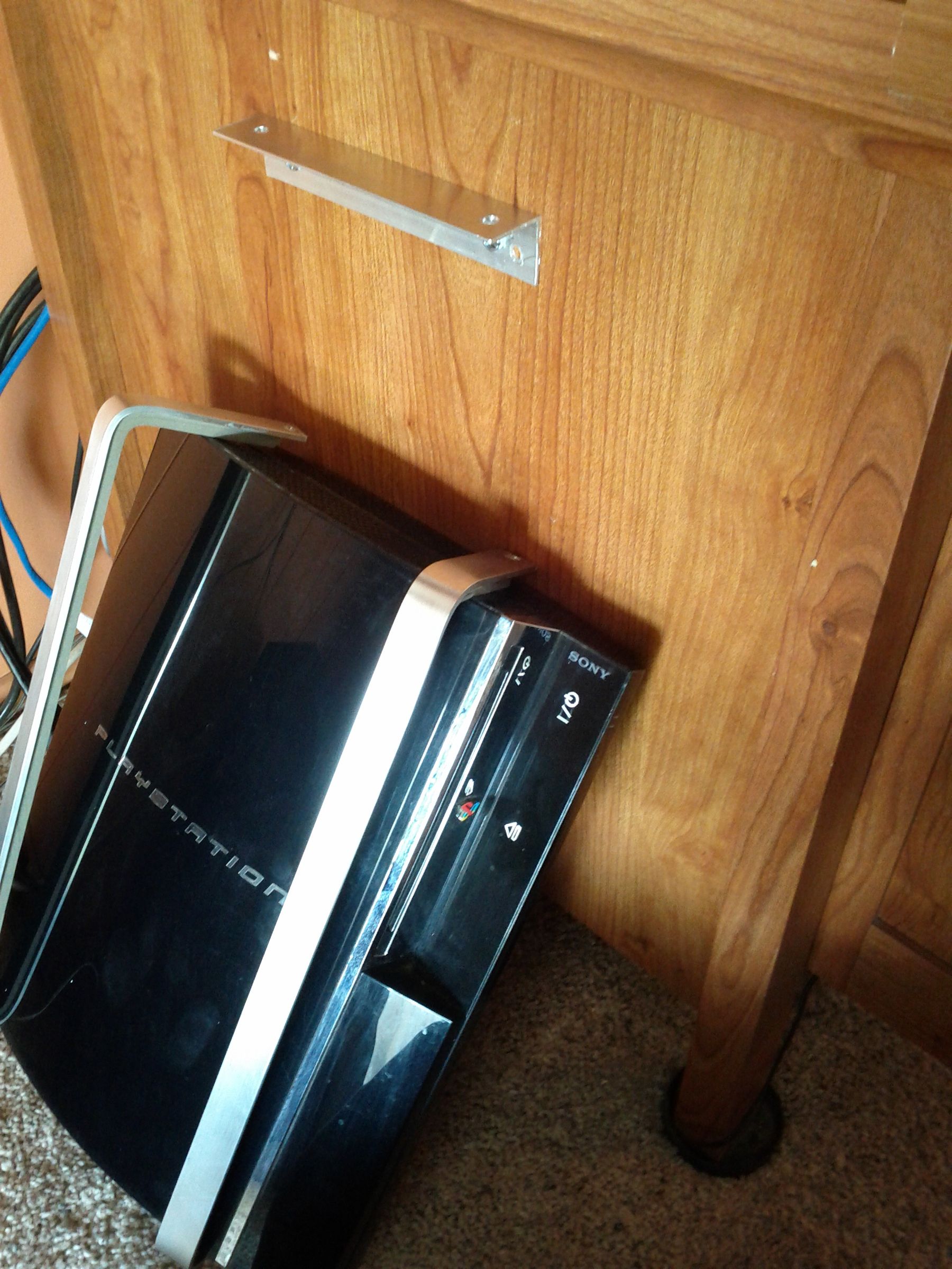 Playstation 3 Lock : 7 Steps (with Pictures) - Instructables