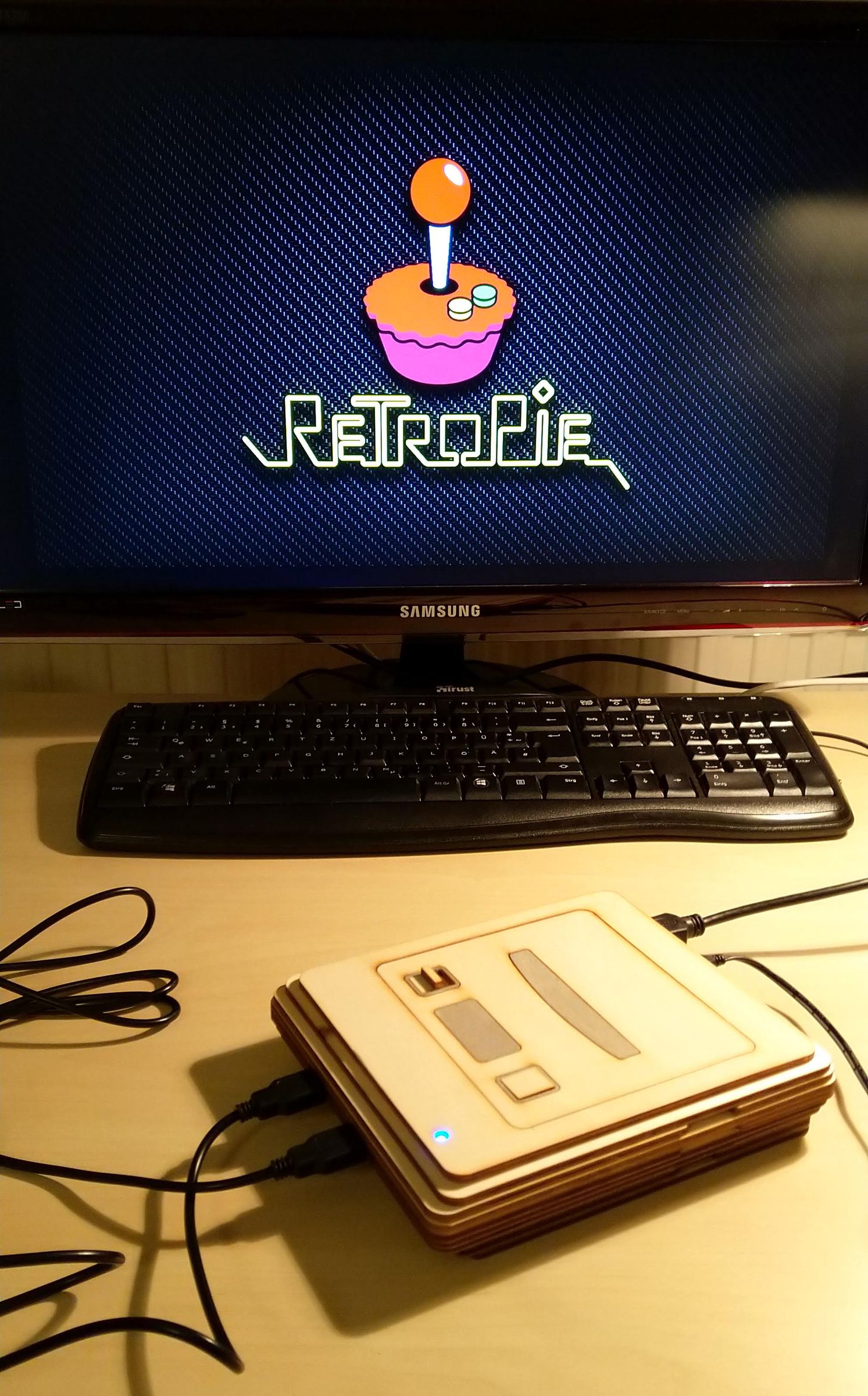 Wooden Super Nintendo Entertainment System (SNES) : 11 Steps ...