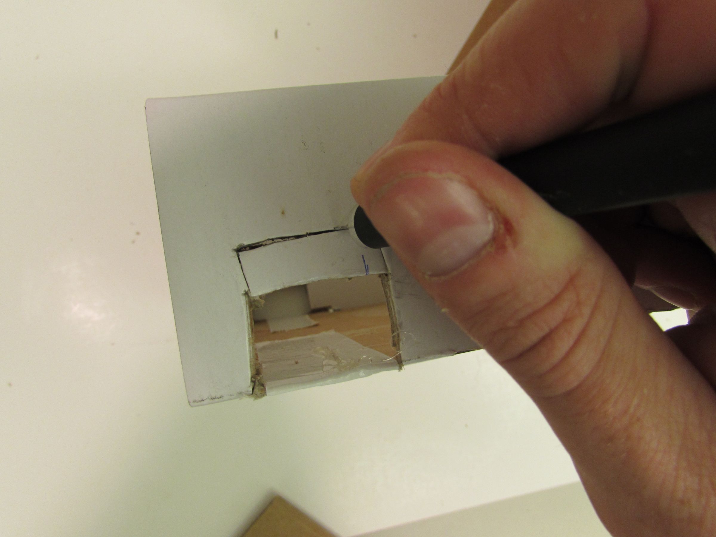 Cardboard Chassis for Cheap Robots 1: Boxbot : 10 Steps (with Pictures ...
