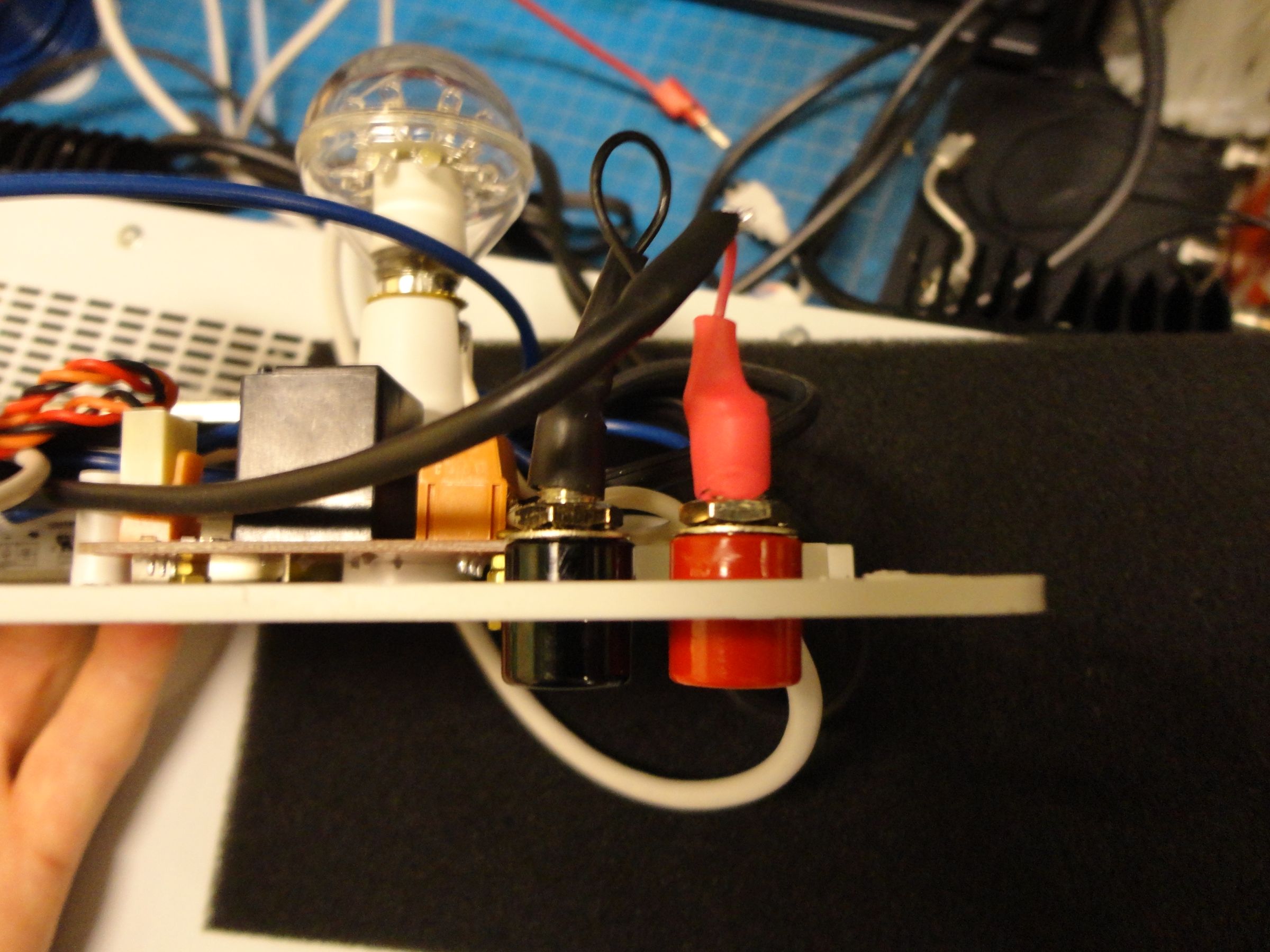 Safety Stoplight: the Easy, Arduino-powered, Voltage Warning Light : 3 ...