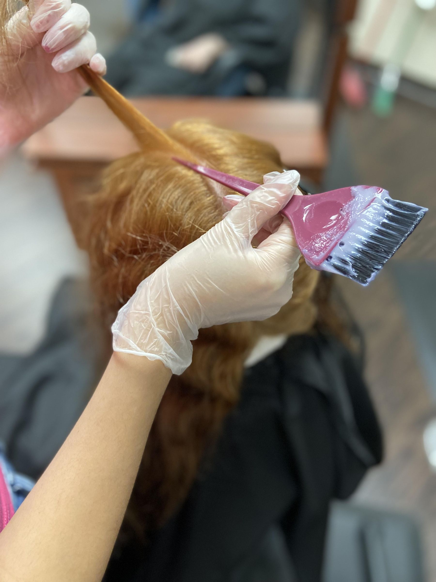 First Time Haircolor Using Two Section Parting : 4 Steps - Instructables