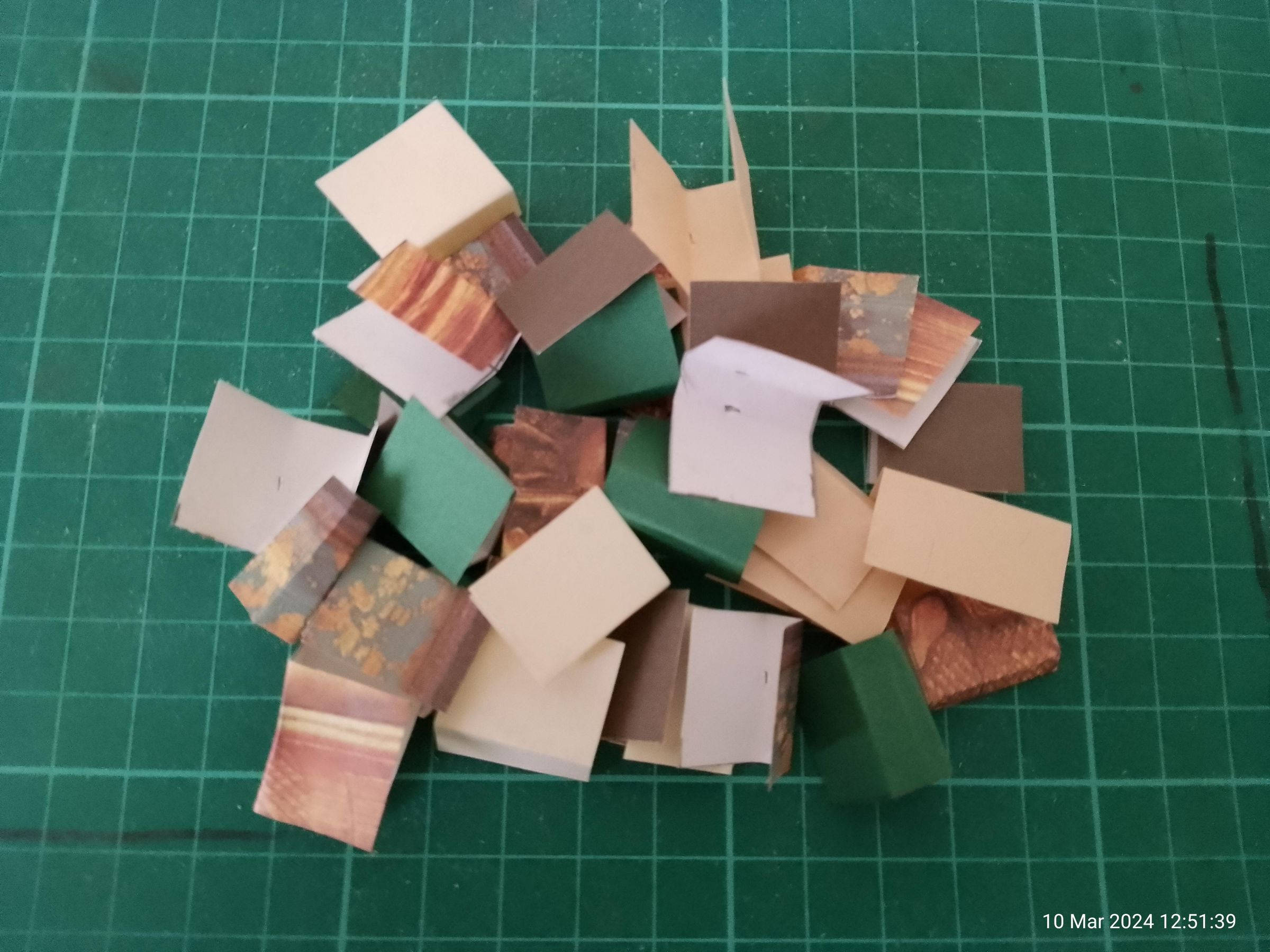 Miniature Library in a Book : 9 Steps (with Pictures) - Instructables