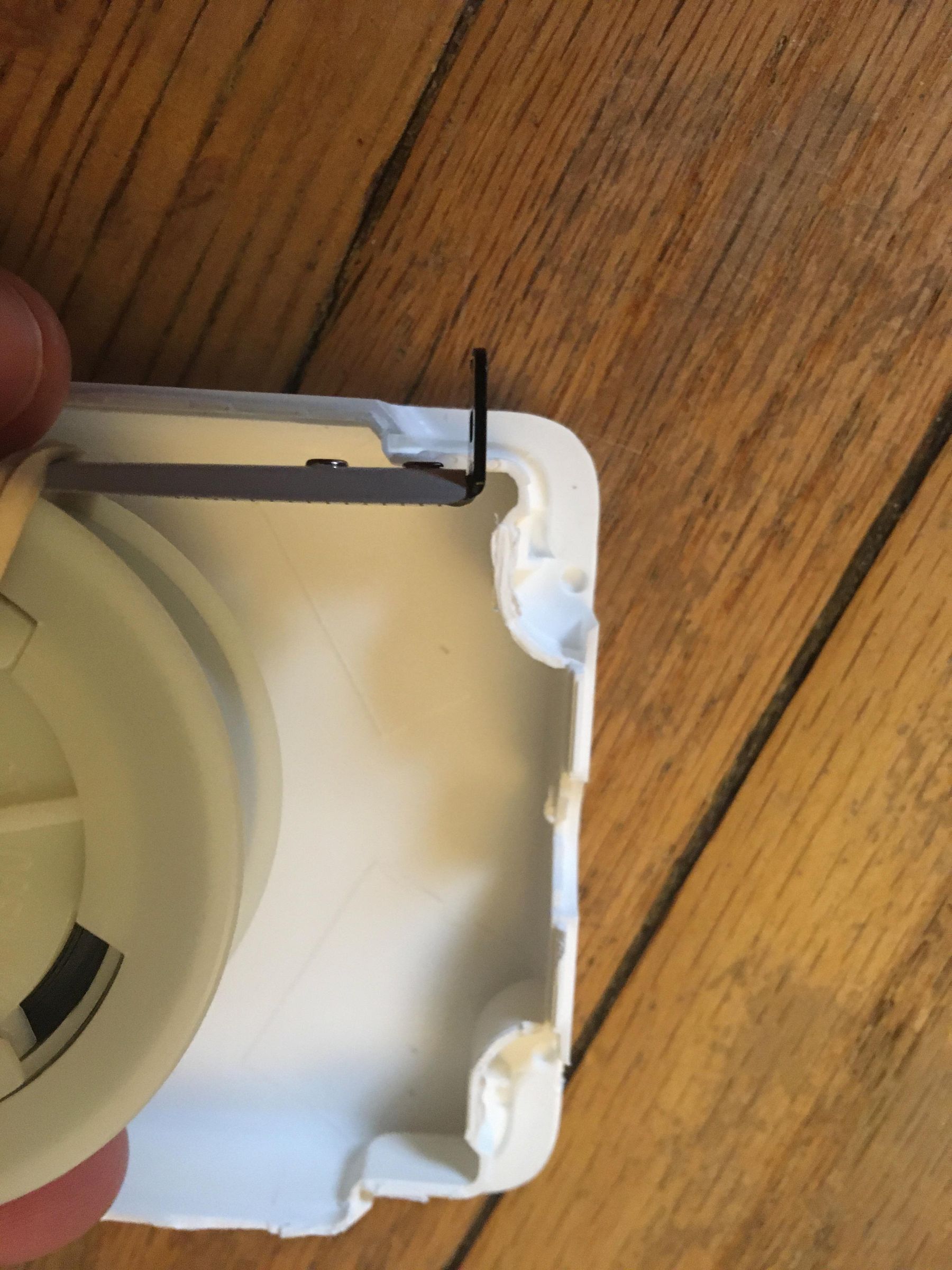 Apple Power Brick to Tape Measure Mod : 9 Steps (with Pictures ...