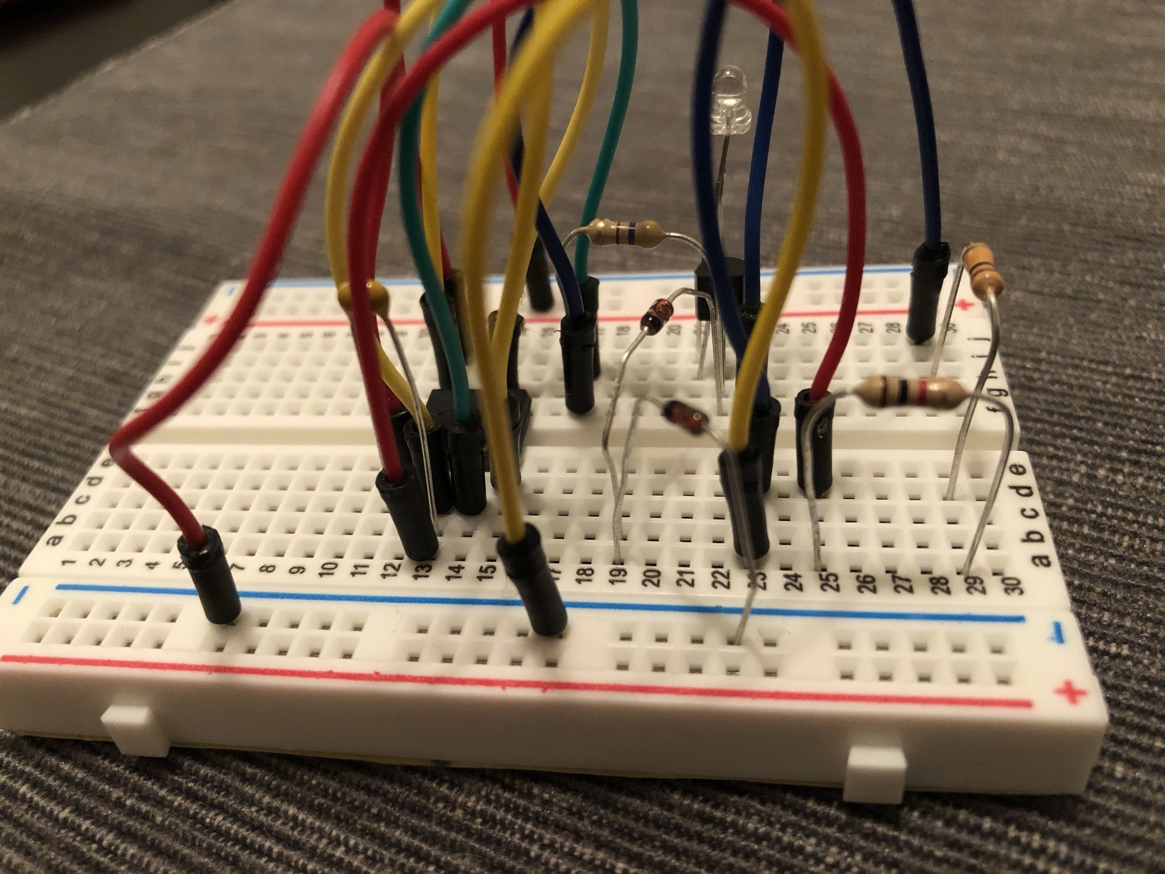 555 Timer TV Remote Jammer : 3 Steps - Instructables