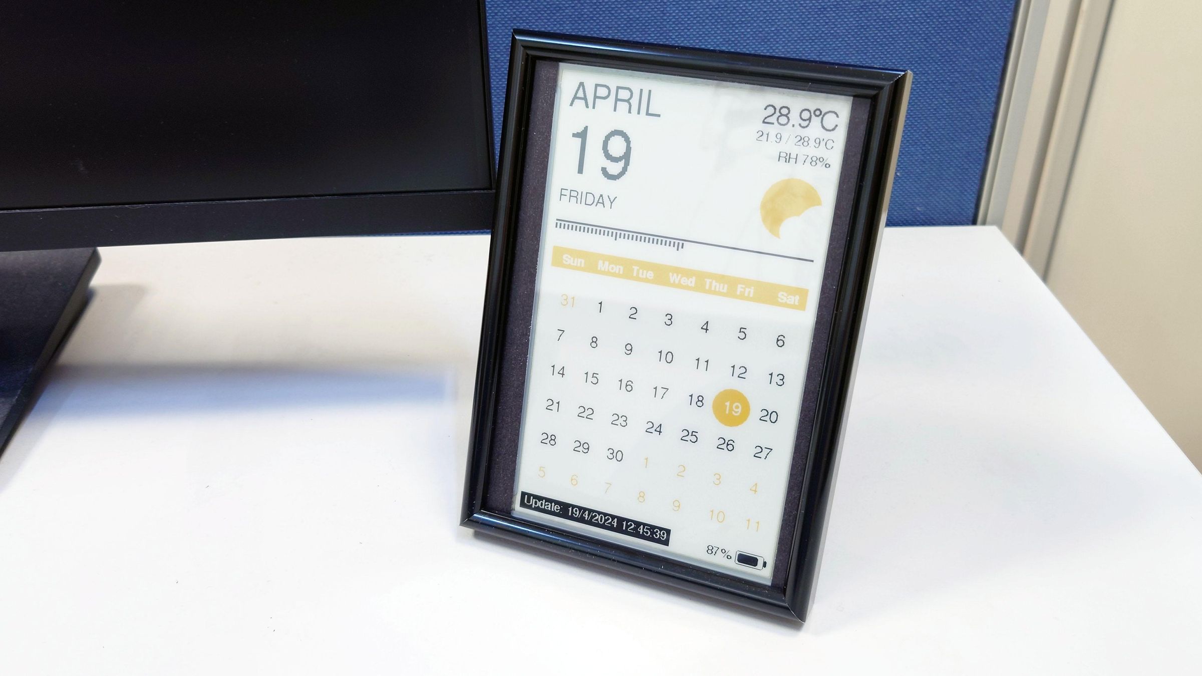 Instructions | InkyDash - Minimalistic E-ink Calendar | Hackaday.io