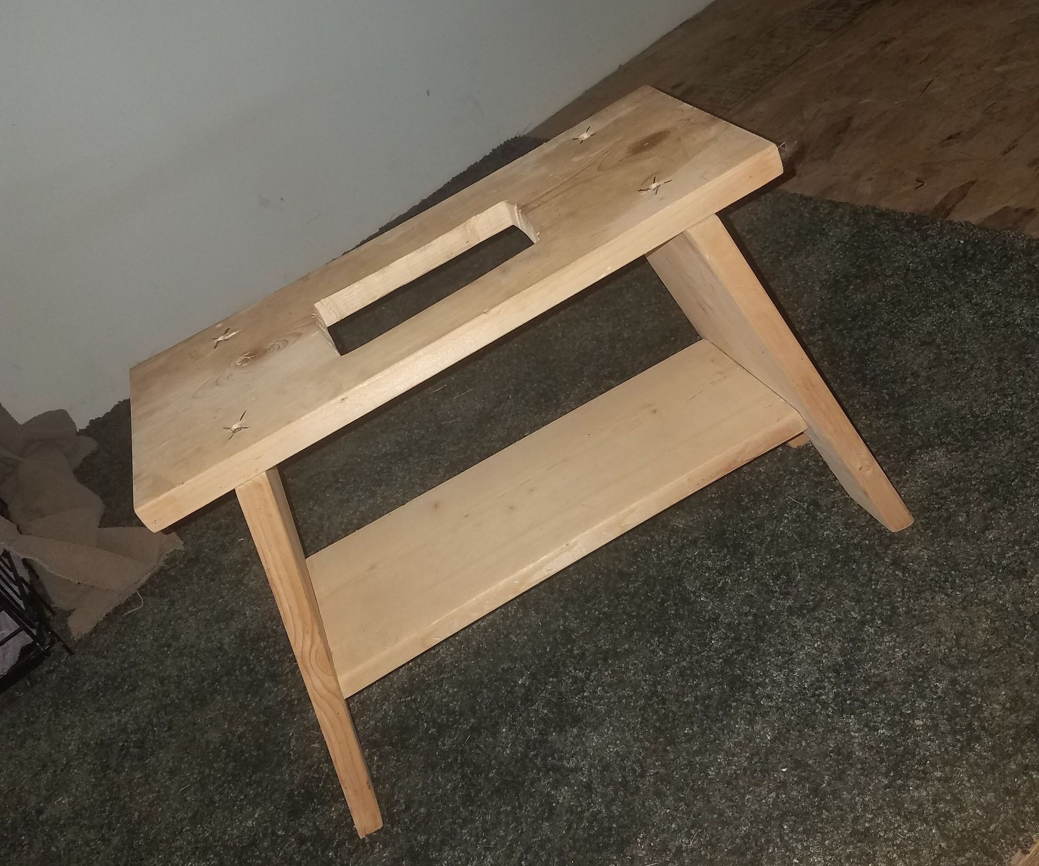 How to Build a Wooden Stool : 4 Steps - Instructables