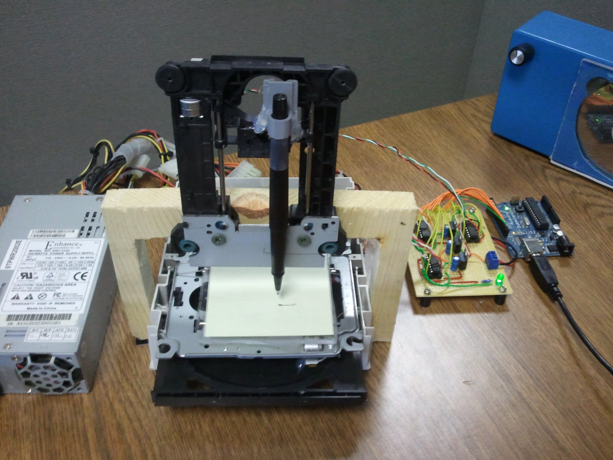 Cheap Arduino Controlled 3 Axis Pen Plotter Instructables 1714