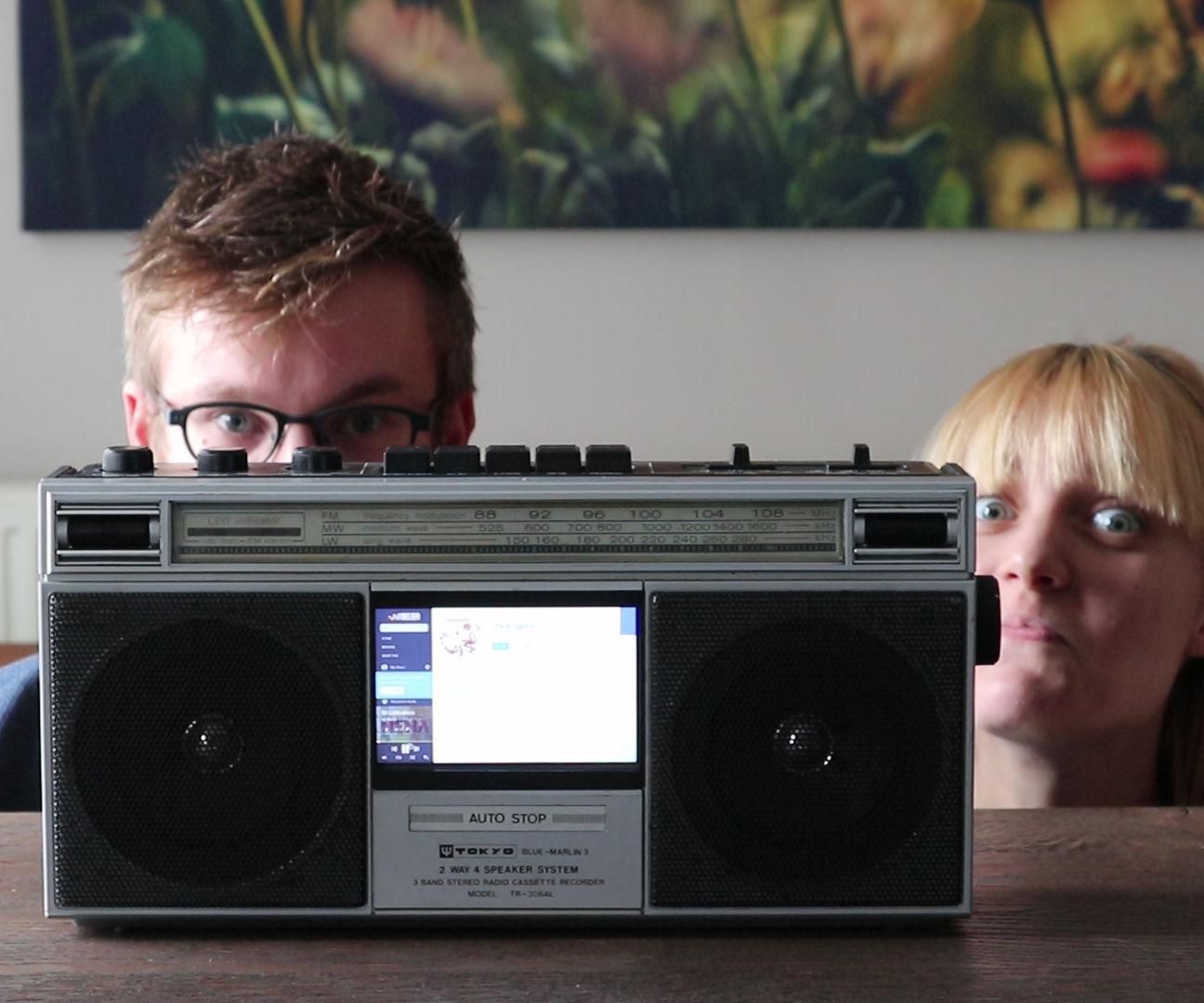 Project BoxBoom - 80's Boombox Revamped : 8 Steps - Instructables