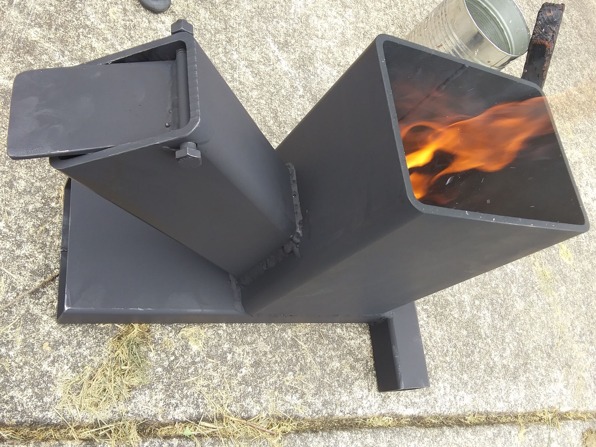 Rocket Stove! : 8 Steps - Instructables