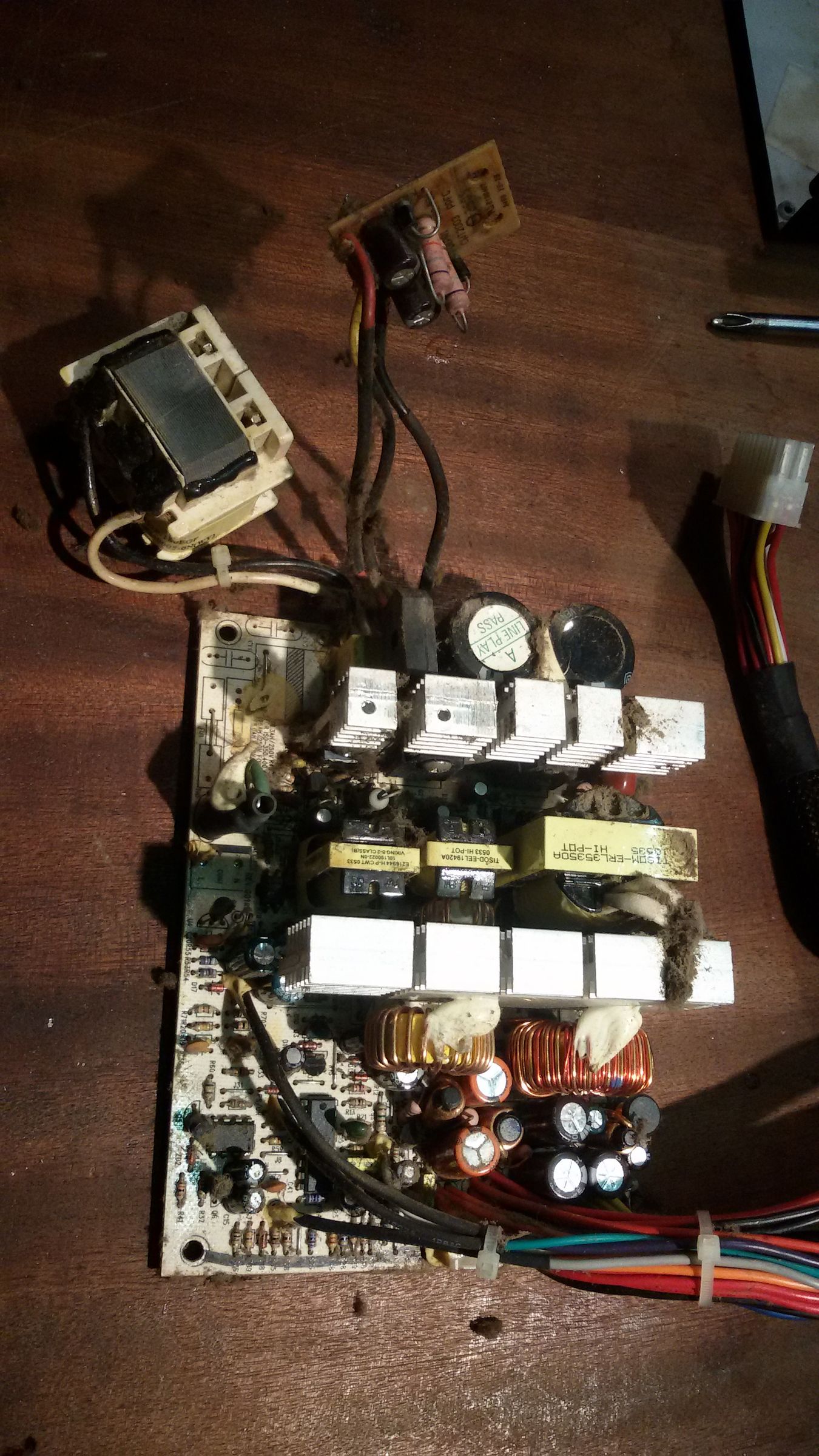 Adjustable High Current Lab SMPS Out of a Standard ATX PS : 17 Steps ...