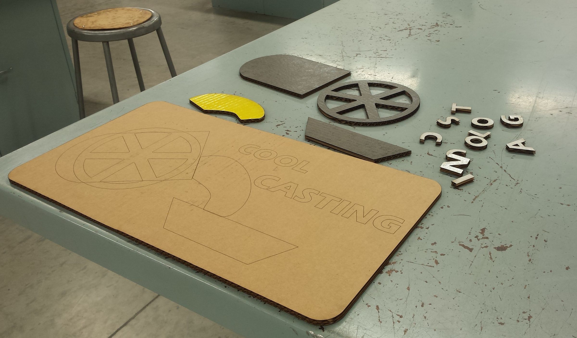 Business Sign Classroom Project : 7 Steps (with Pictures) - Instructables